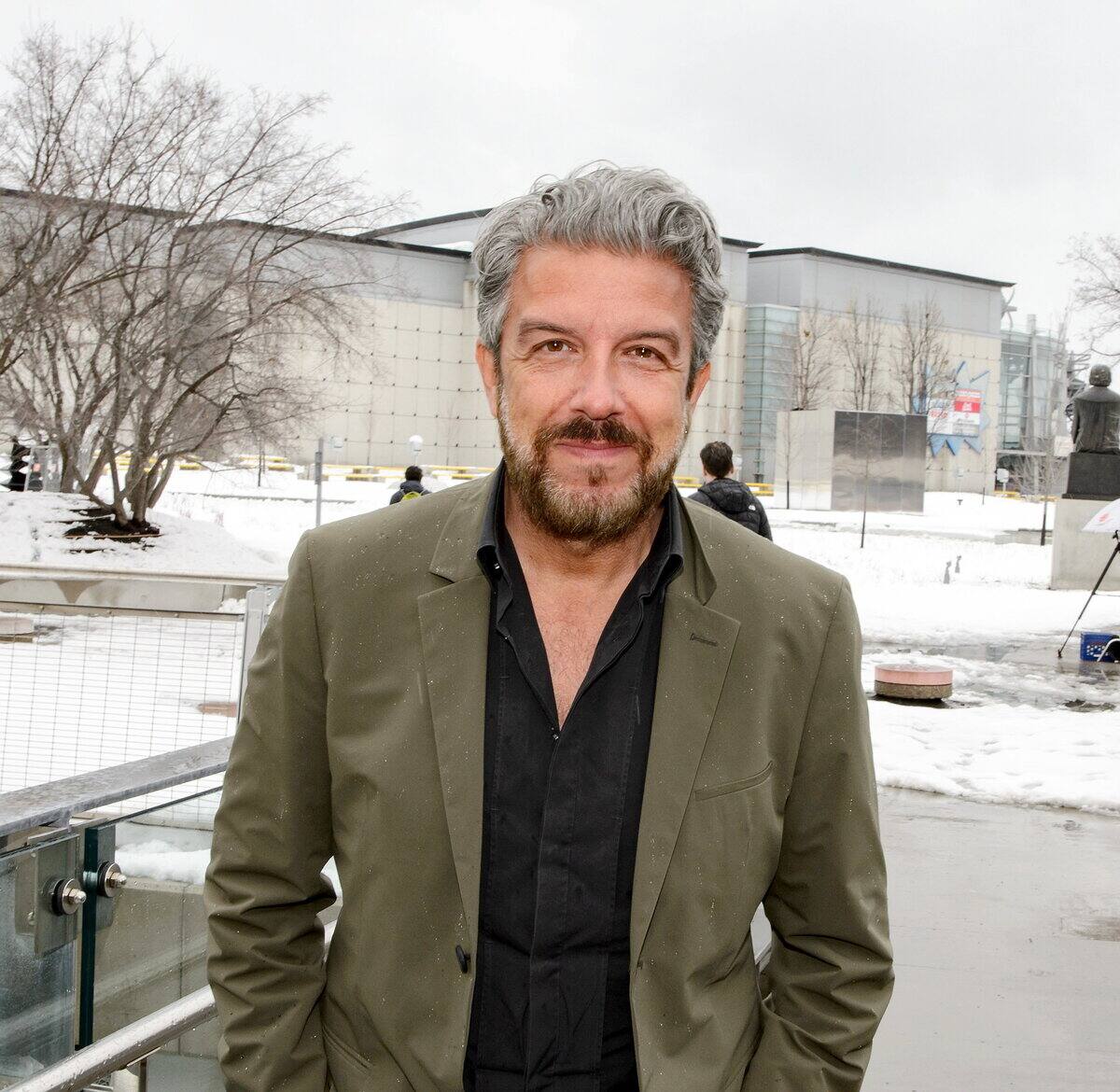 Les personnalités québécoises rendent un dernier hommage à Paul Houde ...