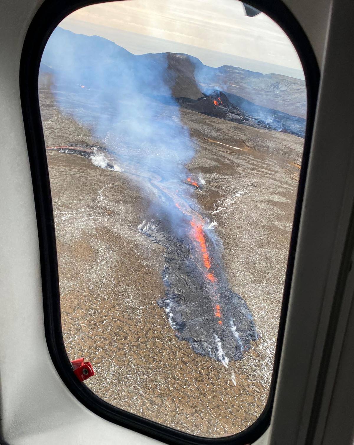 [PHOTOS] Islande: l’éruption volcanique s’étend avec une nouvelle ...