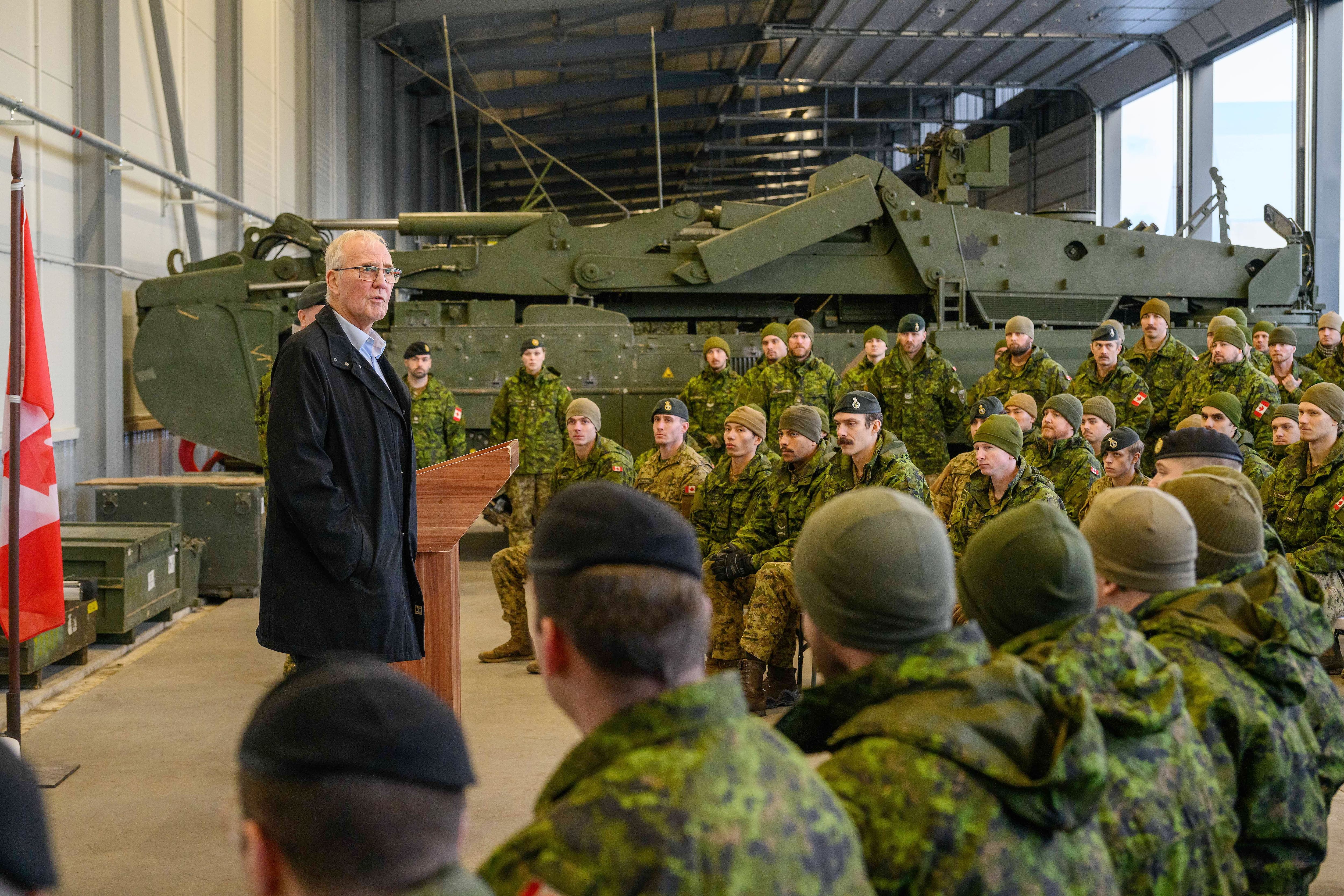 Le Canada doit absolument recruter d'autres soldats pour assumer son ...