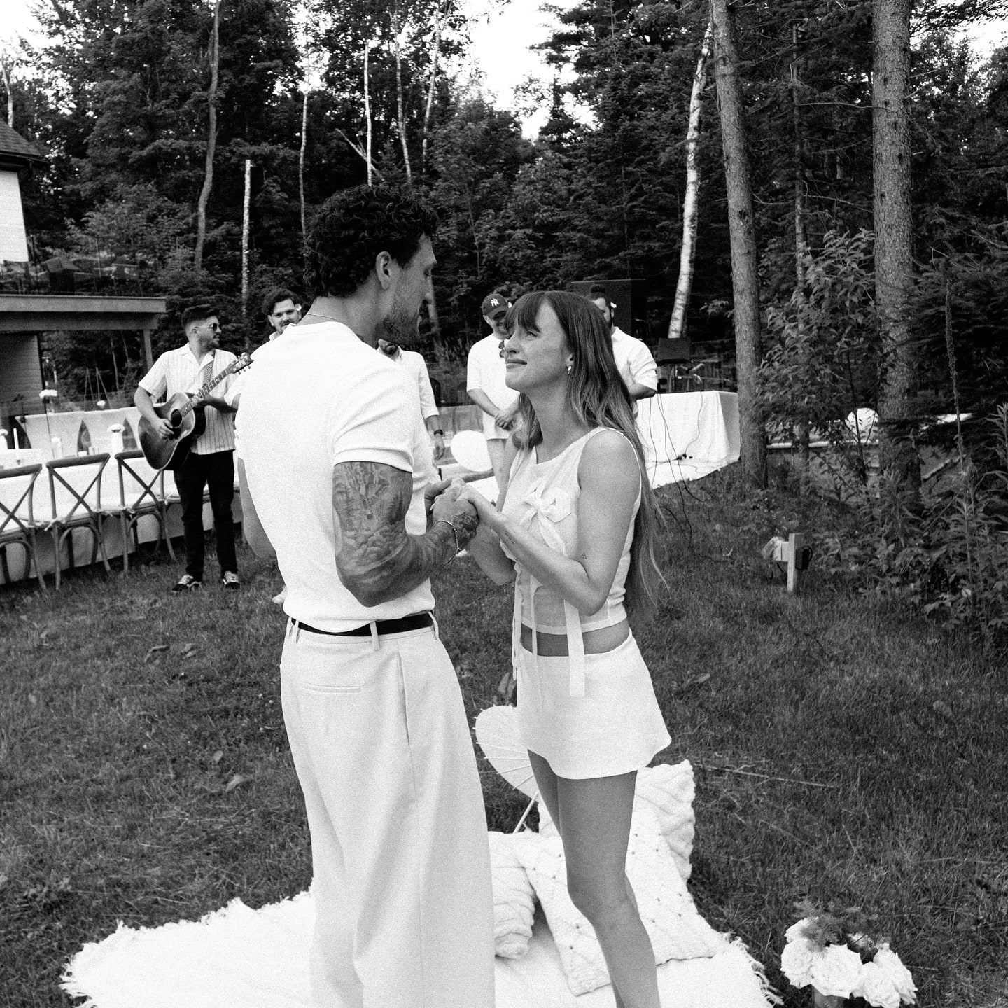 Après les fiançailles, une deuxième grande surprise pour Alicia Moffet ...