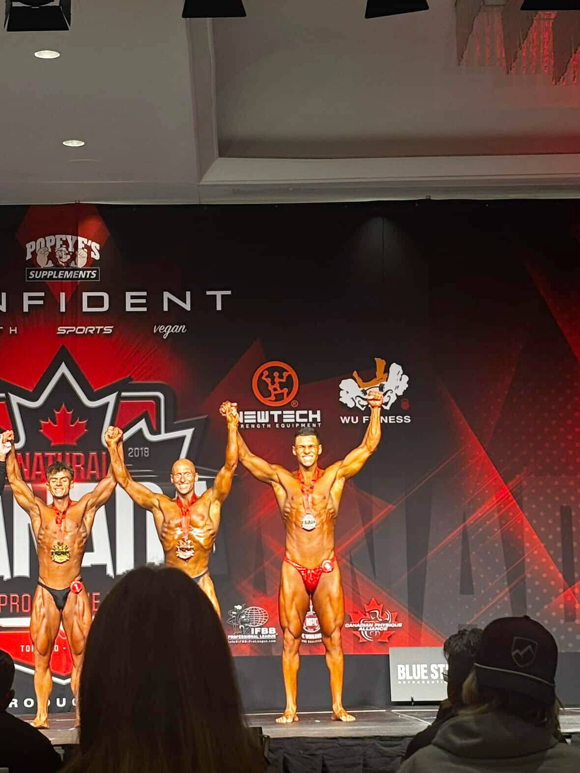 «Je voyais mes deux fémurs»: un jeune «bodybuilder» se considère ...