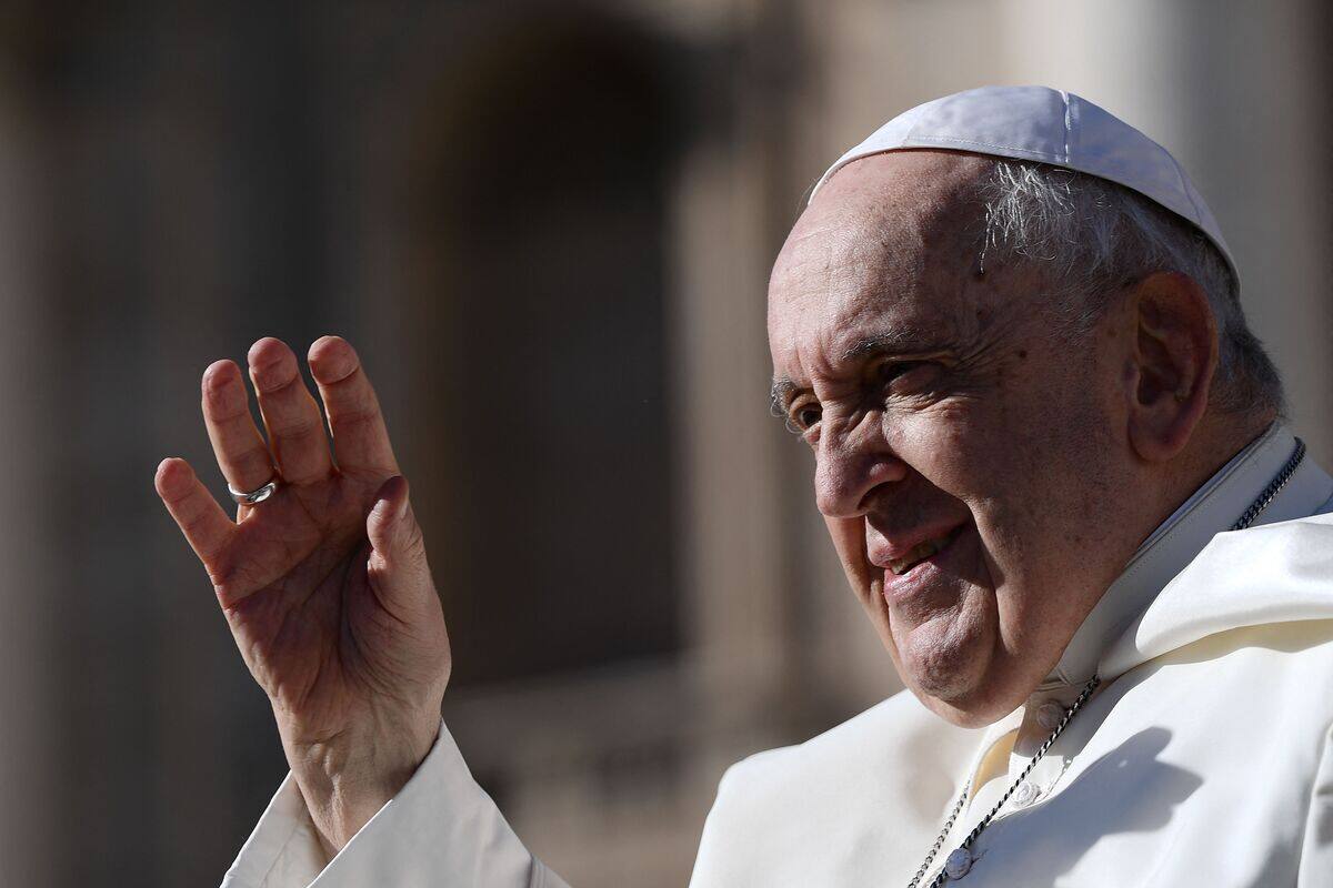 Le pape révoque le titre d’évêque à l’Américain Joseph Strickland | JDM