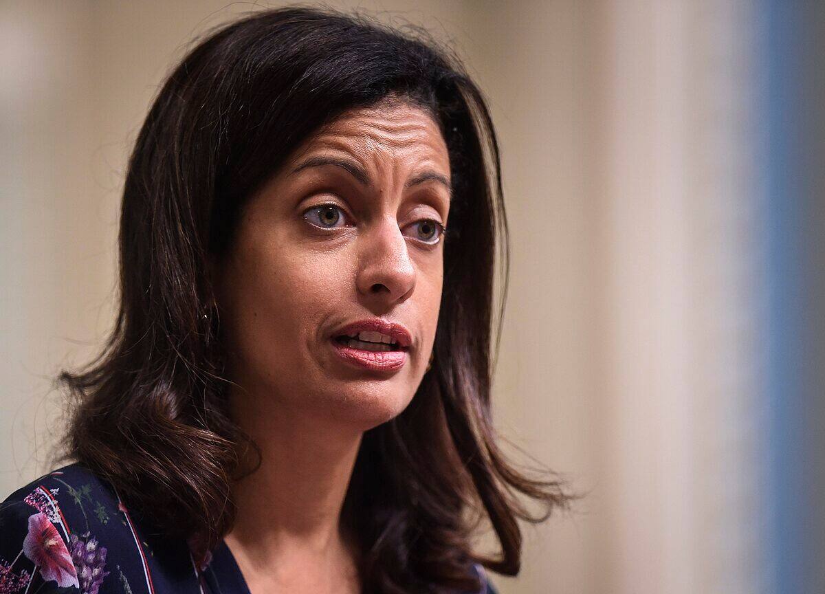 Dominique Anglade couronnée à la tête du PLQ | TVA Nouvelles