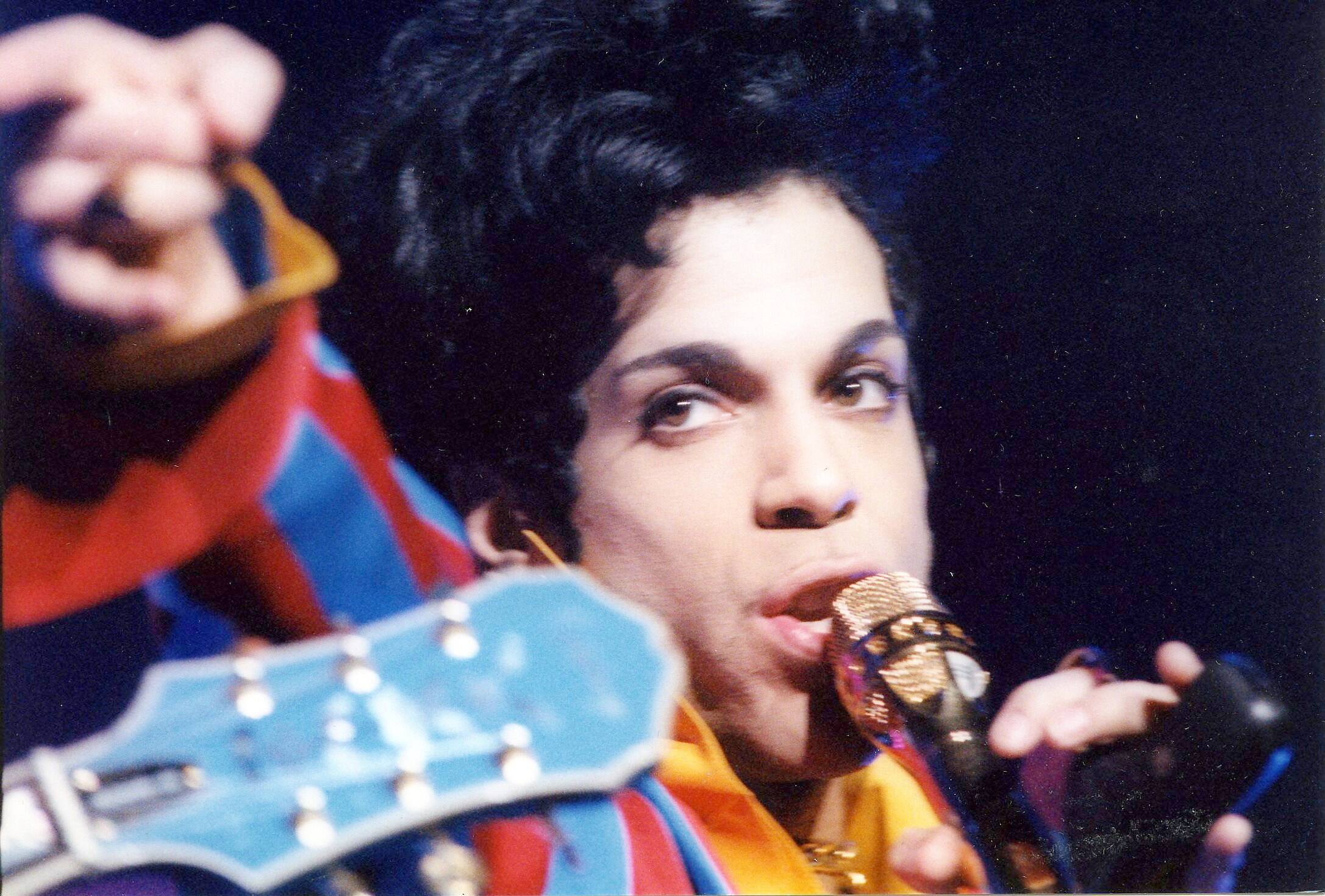 Worker porn video contacted Yuriko and after some texts,