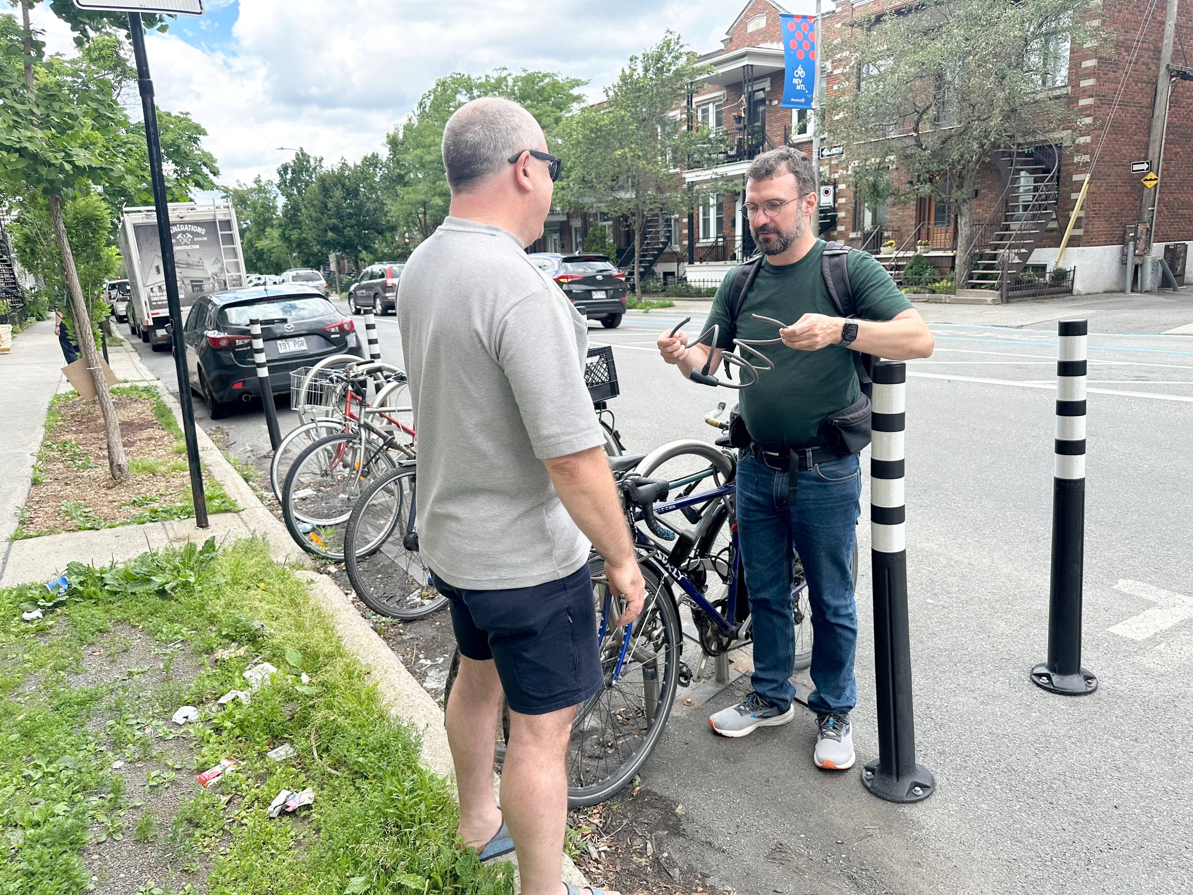 Il fait arrêter un voleur de vélo en publiant sur les réseaux sociaux une photo le montrant en ...