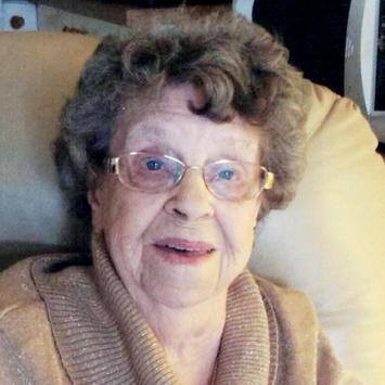 DEGUIRE (née St-Onge), Yvette | Le Journal de Montréal