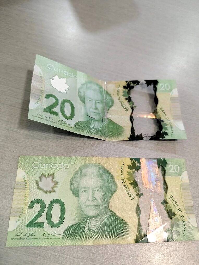 Contrefaçon de 5$, 20$, 50$ et 100$: vague de fraudeurs utilisant de ...
