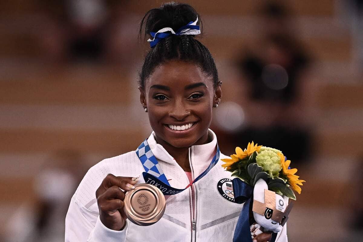 Simone Biles : une inspiration mondiale - TVA Sports