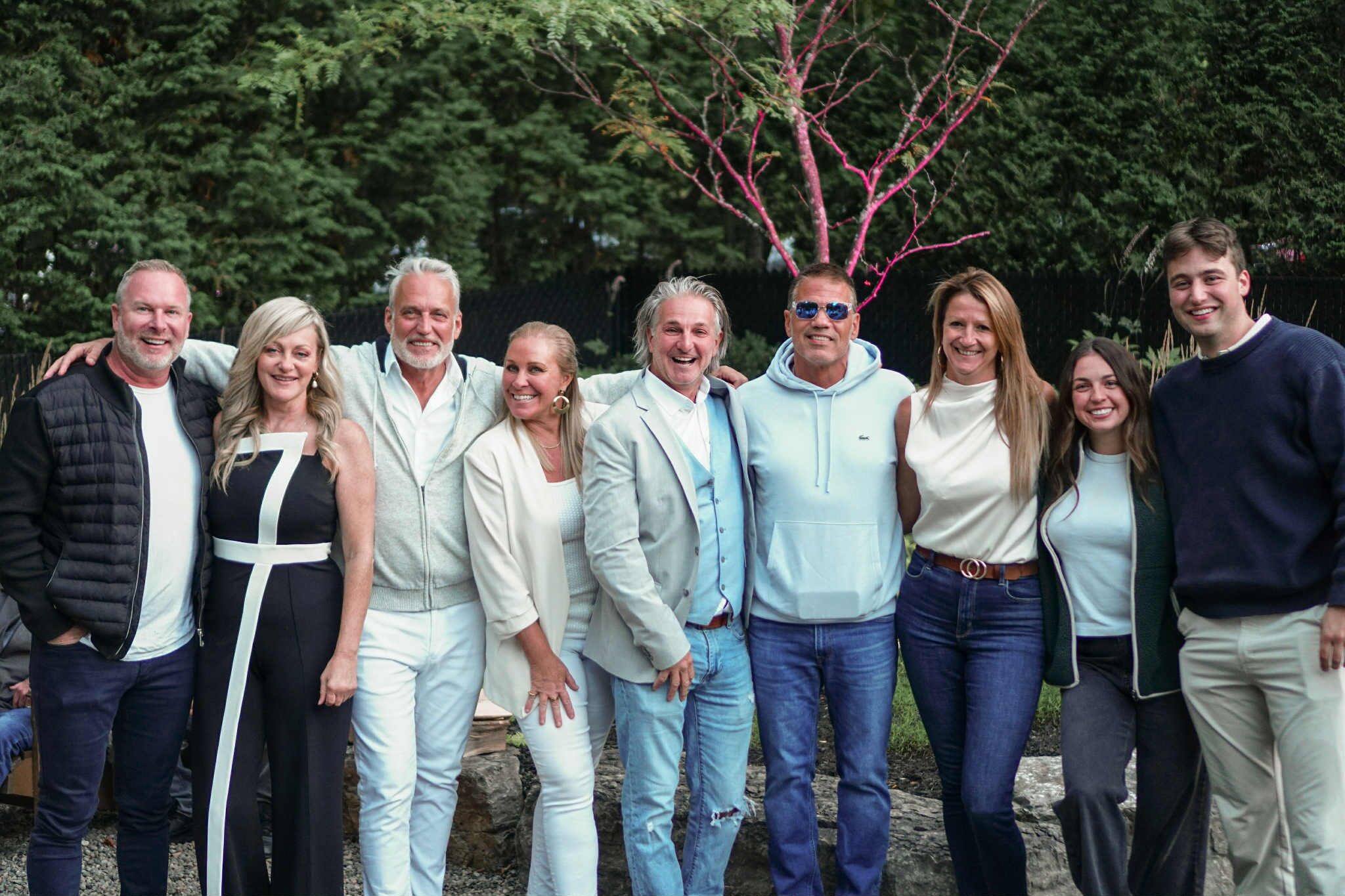 Les candidats de «ma mère, ton père» se sont réunis pour un événement ...