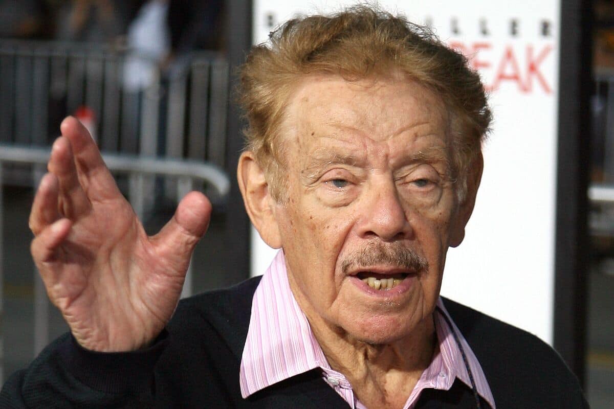Décès de l’acteur Jerry Stiller à 92 ans, annonce son fils Ben Stiller ...