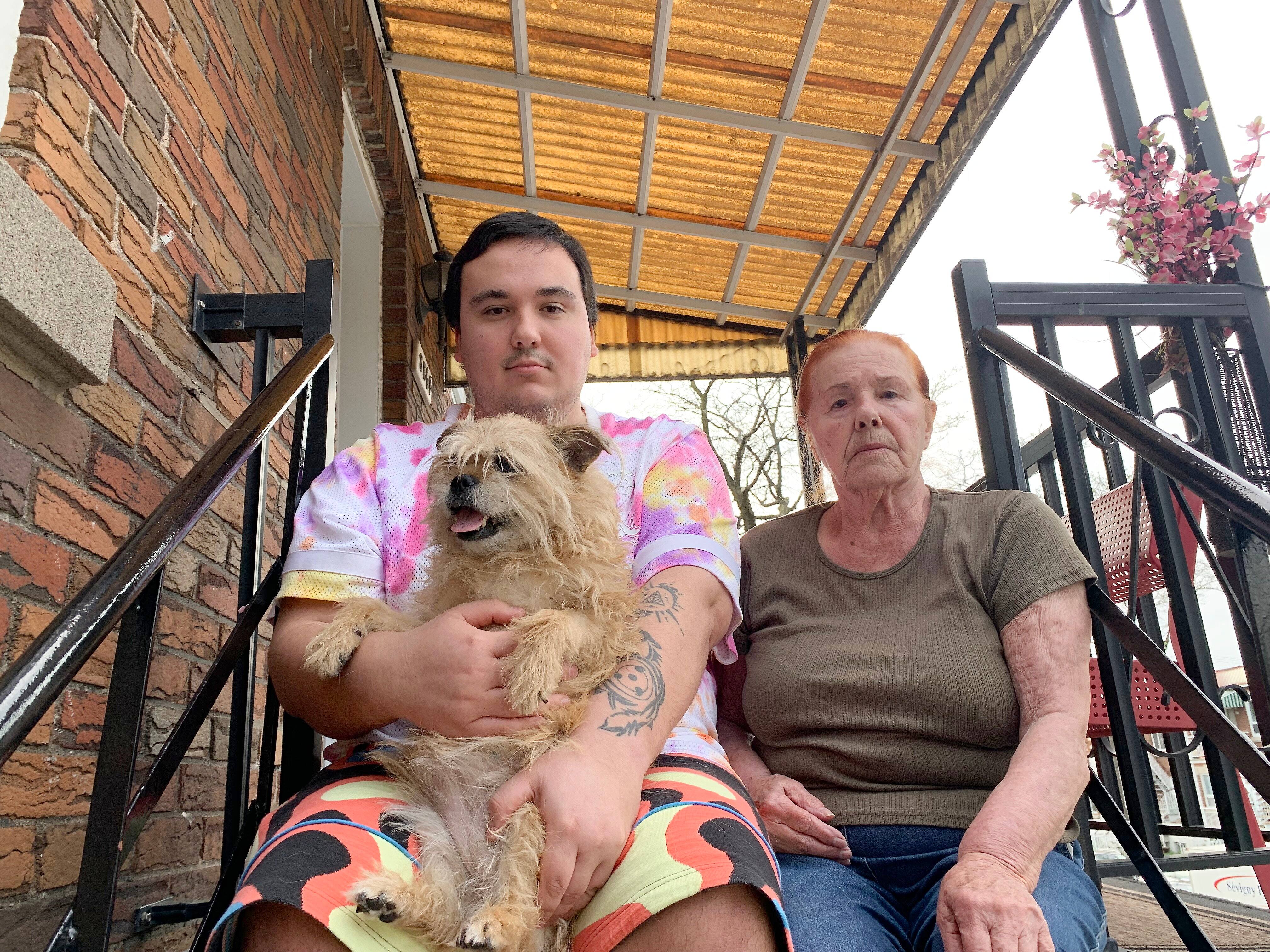 «On a grandi ensemble»: ils ont peur de se faire évincer à cause de ...