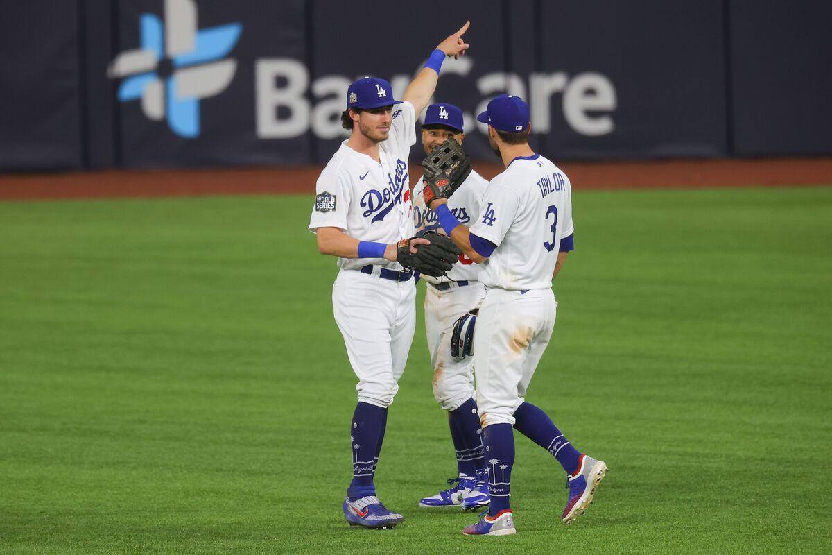 Les Dodgers dominent d'entrée - TVA Sports