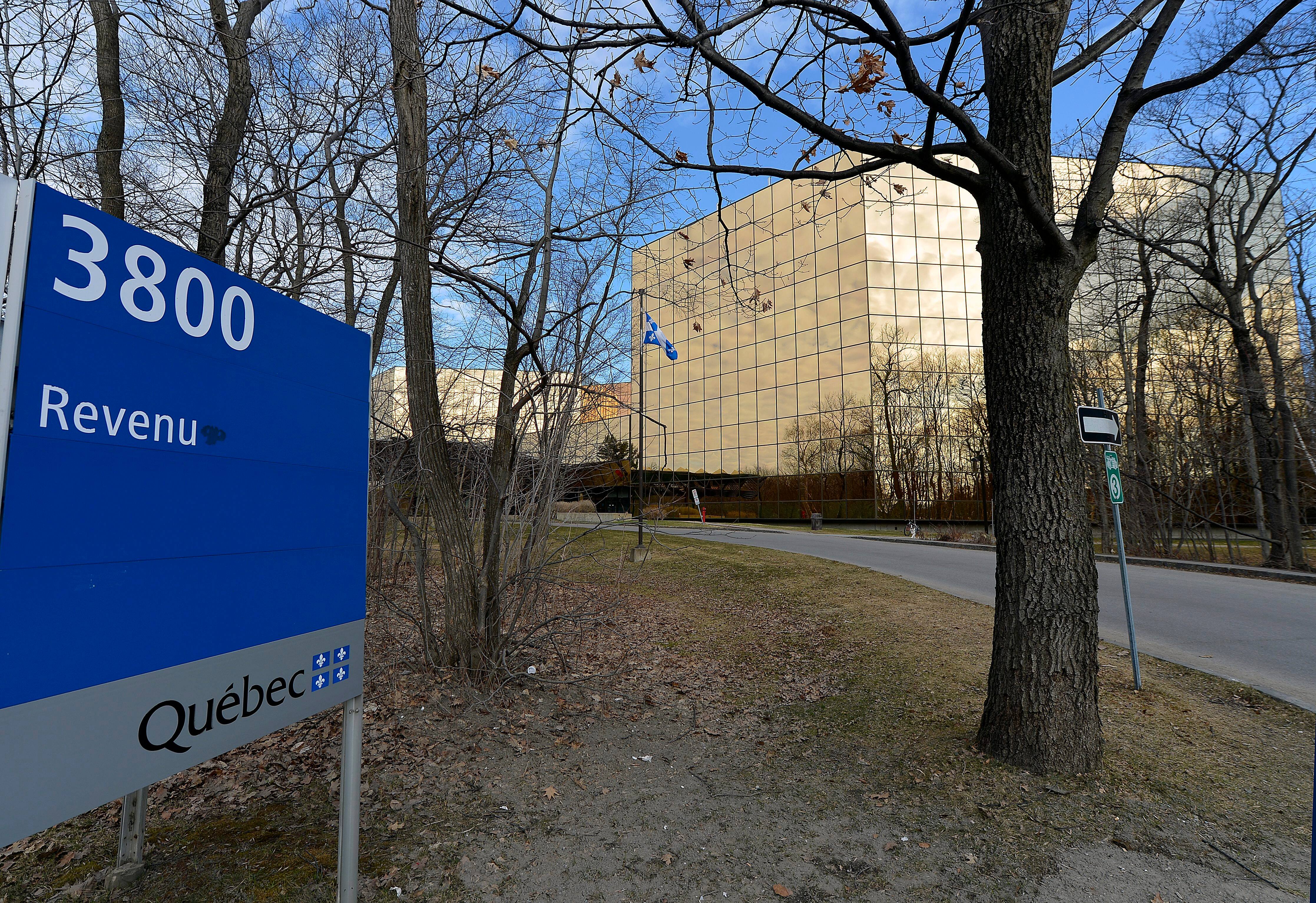 Impôts impayés: Québec privé de 4,5 milliards $ sur 10 ans | JDQ