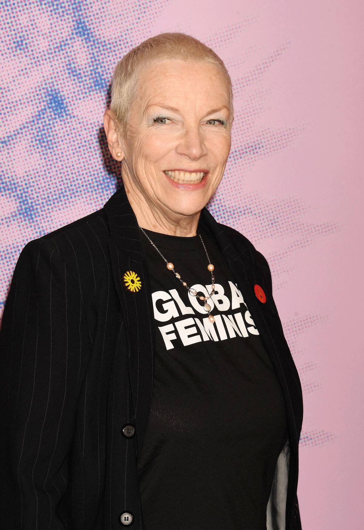 Kate Bush, Cat Stevens, Annie Lennox et 1000 autres artistes ...