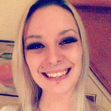 Il laisse sa conjointe faire une surdose | JDM