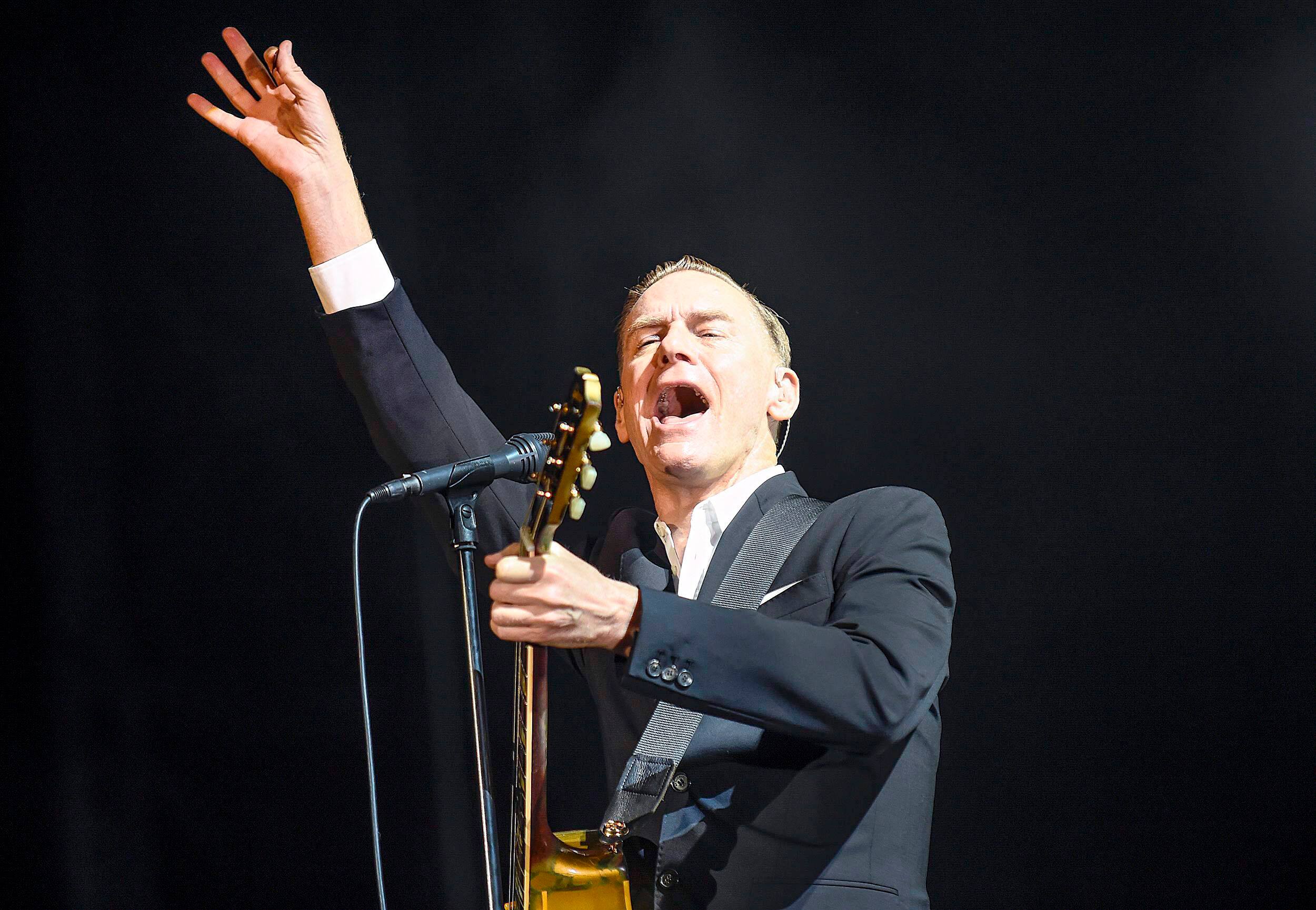 Bryan Adams: toujours coulé dans le rock | JDM