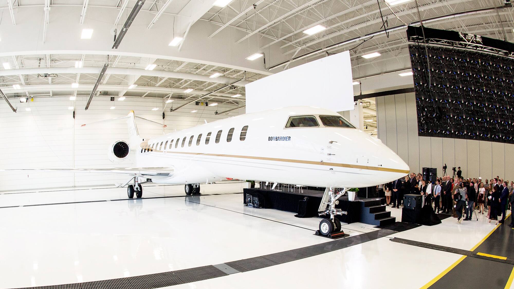 Aston Martin va participer au design de jets d’affaires de Bombardier ...