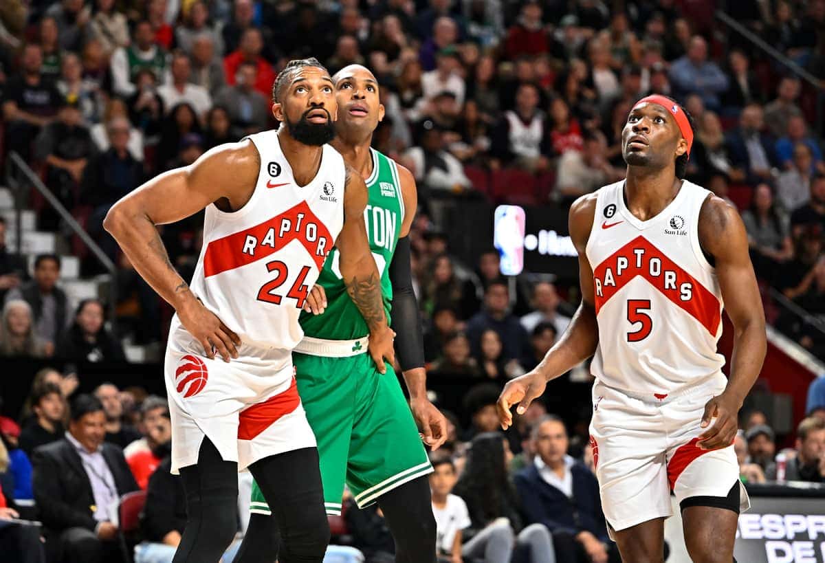 Les Raptors l'emportent dans une ambiance survoltée | JDM