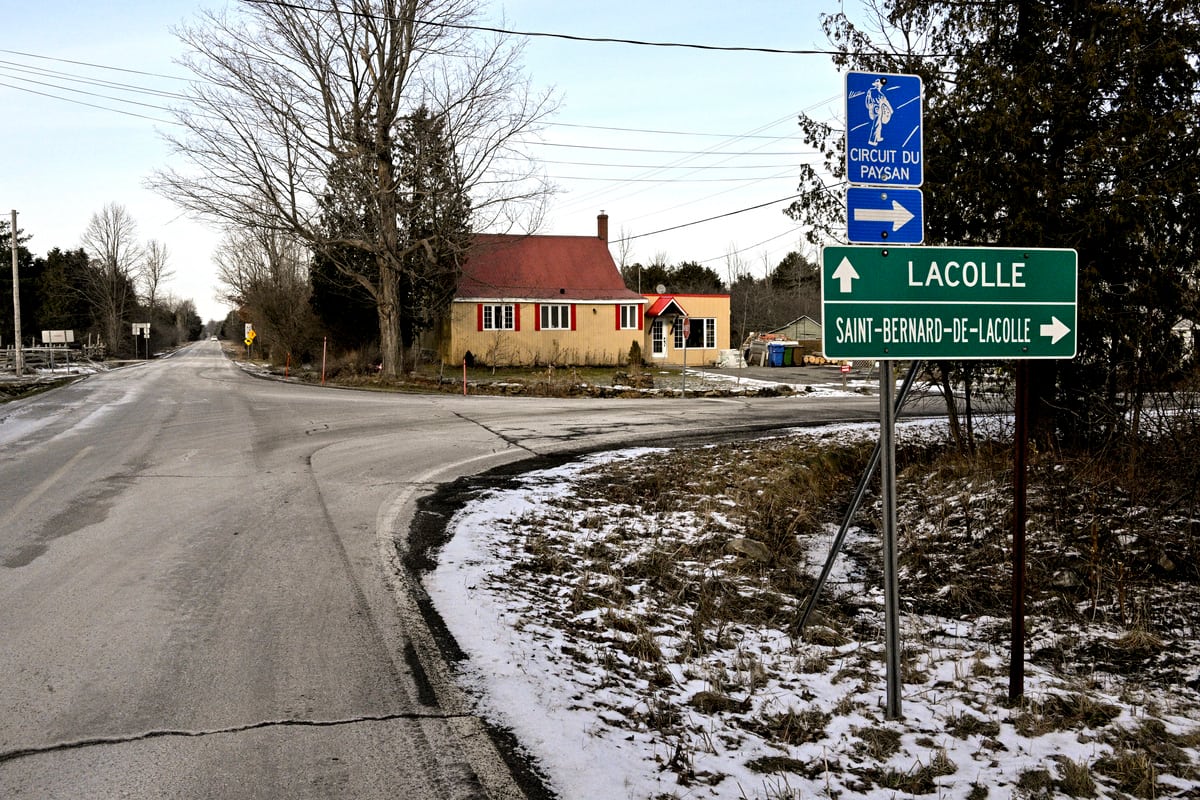 Fermeture du chemin Roxham: des migrants affectés par les changements ...