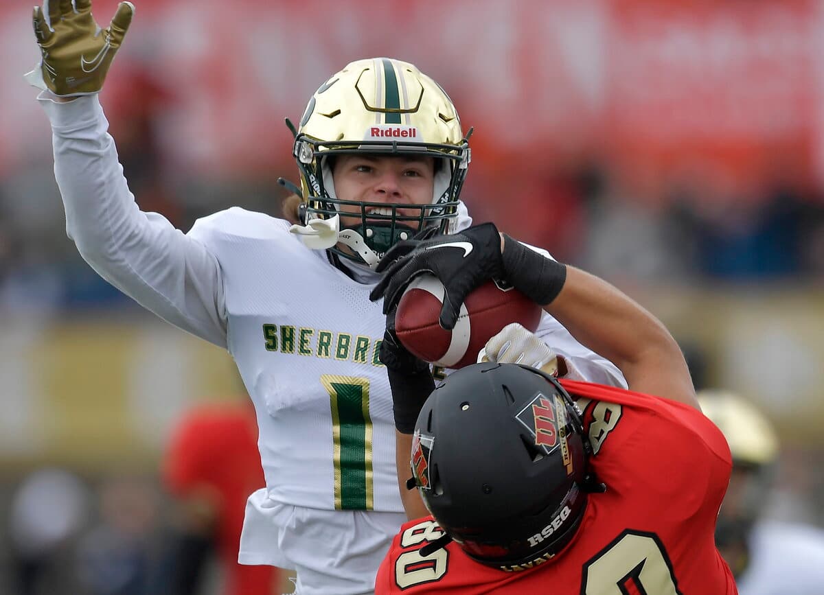 À son premier match cette année, Kalenga Muganda souligne son retour au ...