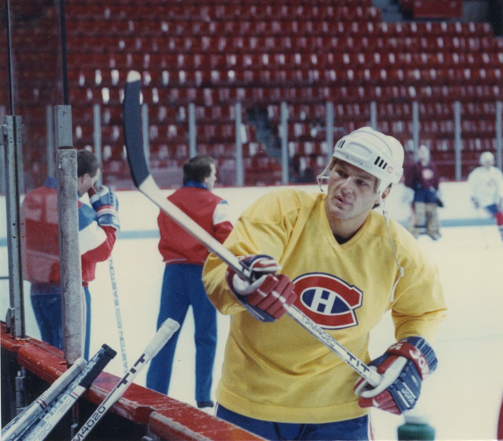 Le monde politique bouleversé par le décès du hockeyeur Claude Lemieux