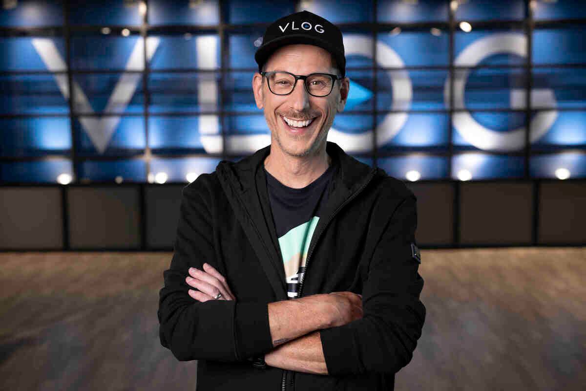 20e saisons de «Vlog»: retour dans les archives avec Dominic Arpin | JDM