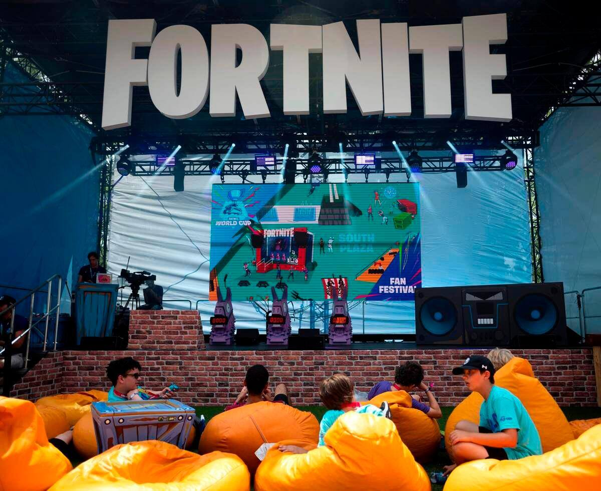 La Croix-Rouge veut apprendre aux joueurs de Fortnite à sauver des vies ...