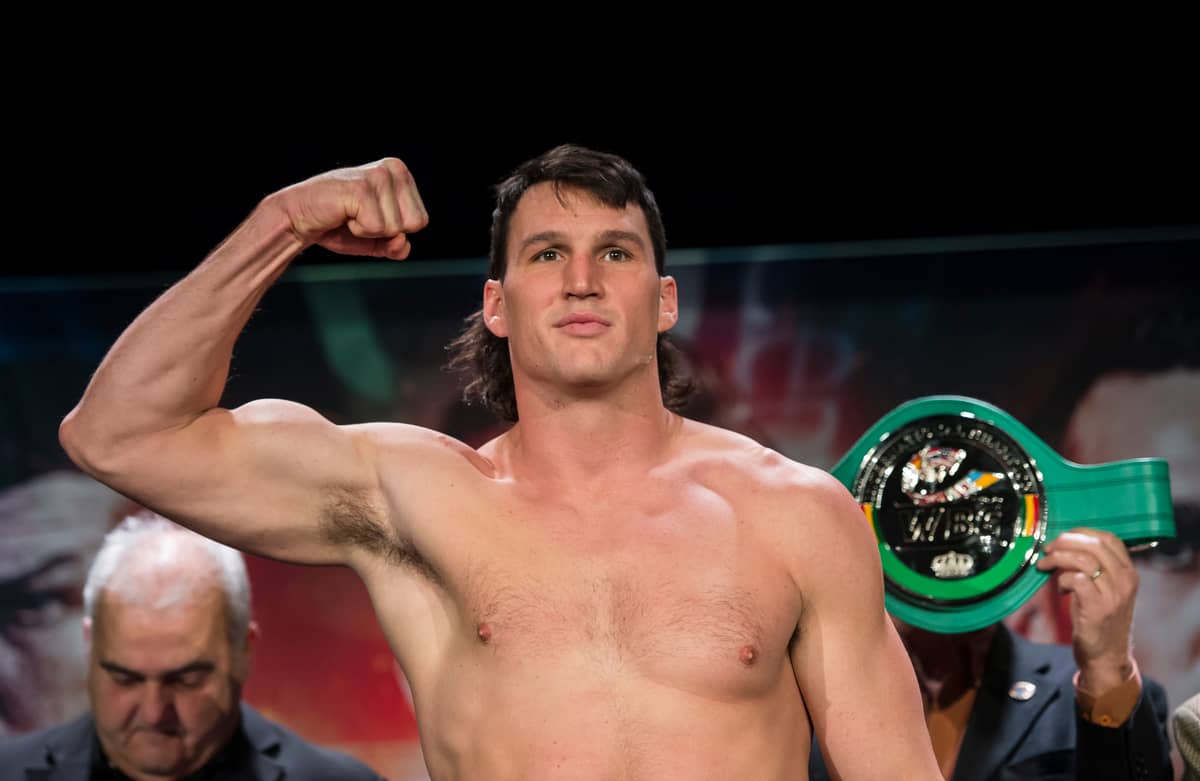 Simon Kean qualifié de «boxeur très ordinaire» | JDQ