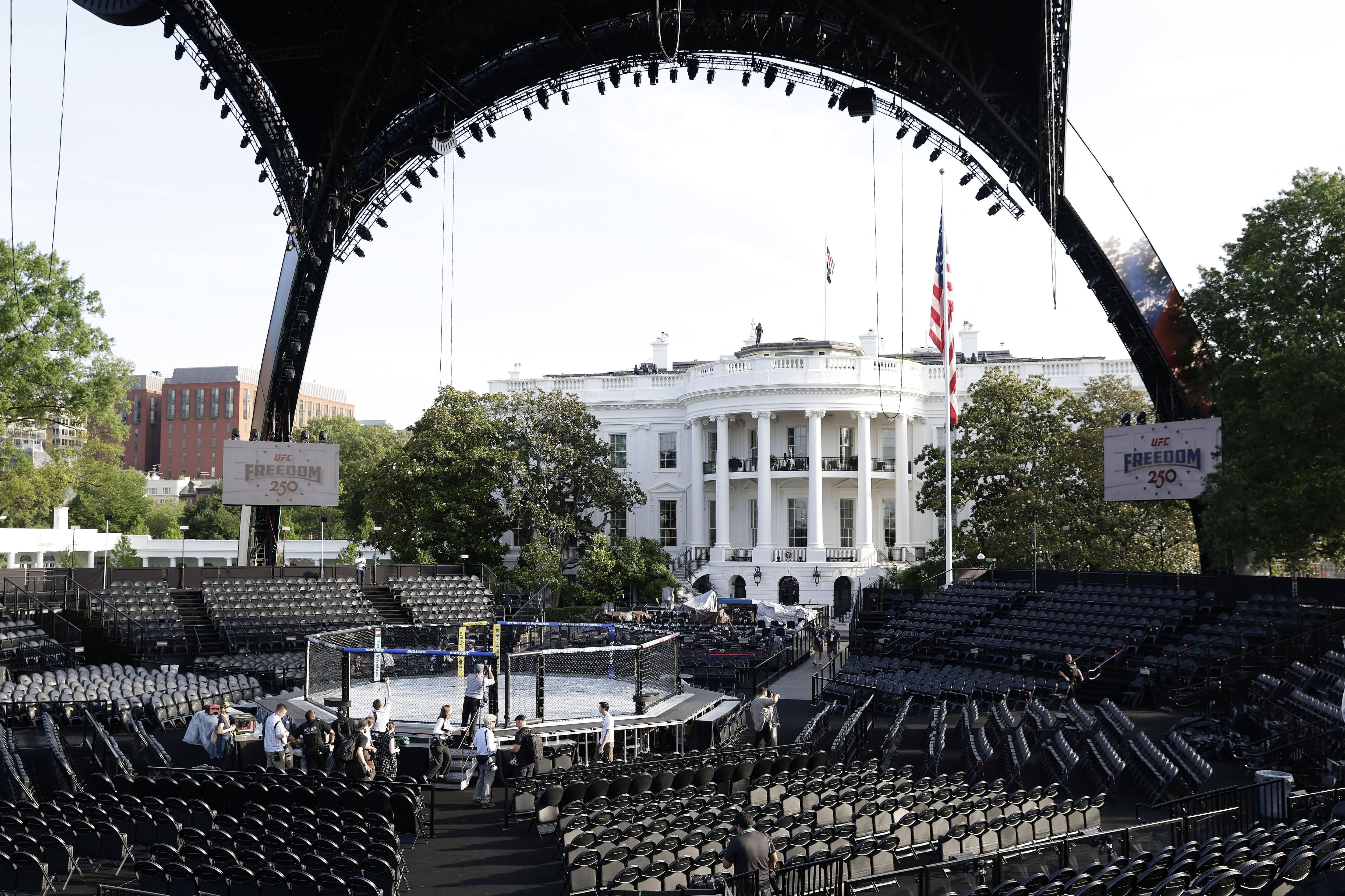 Arène UFC de Trump: une «verrue» sur la pelouse de la Maison-Blanche ...