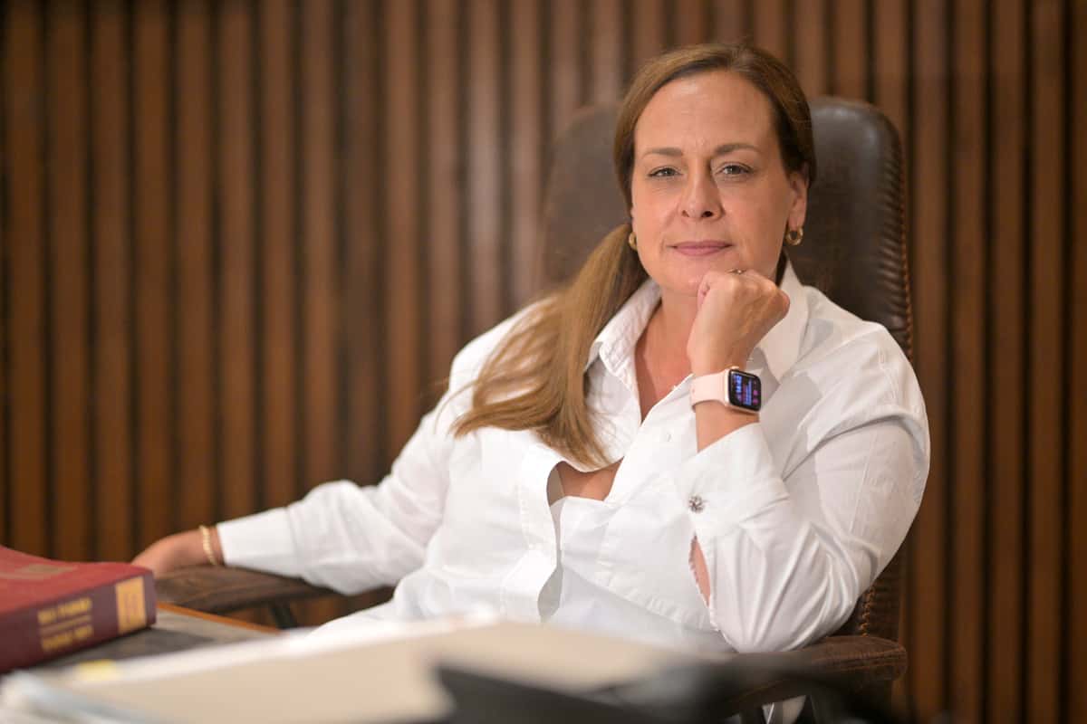 Autrice principale et productrice d’«Indéfendable», Izabel Chevrier ...