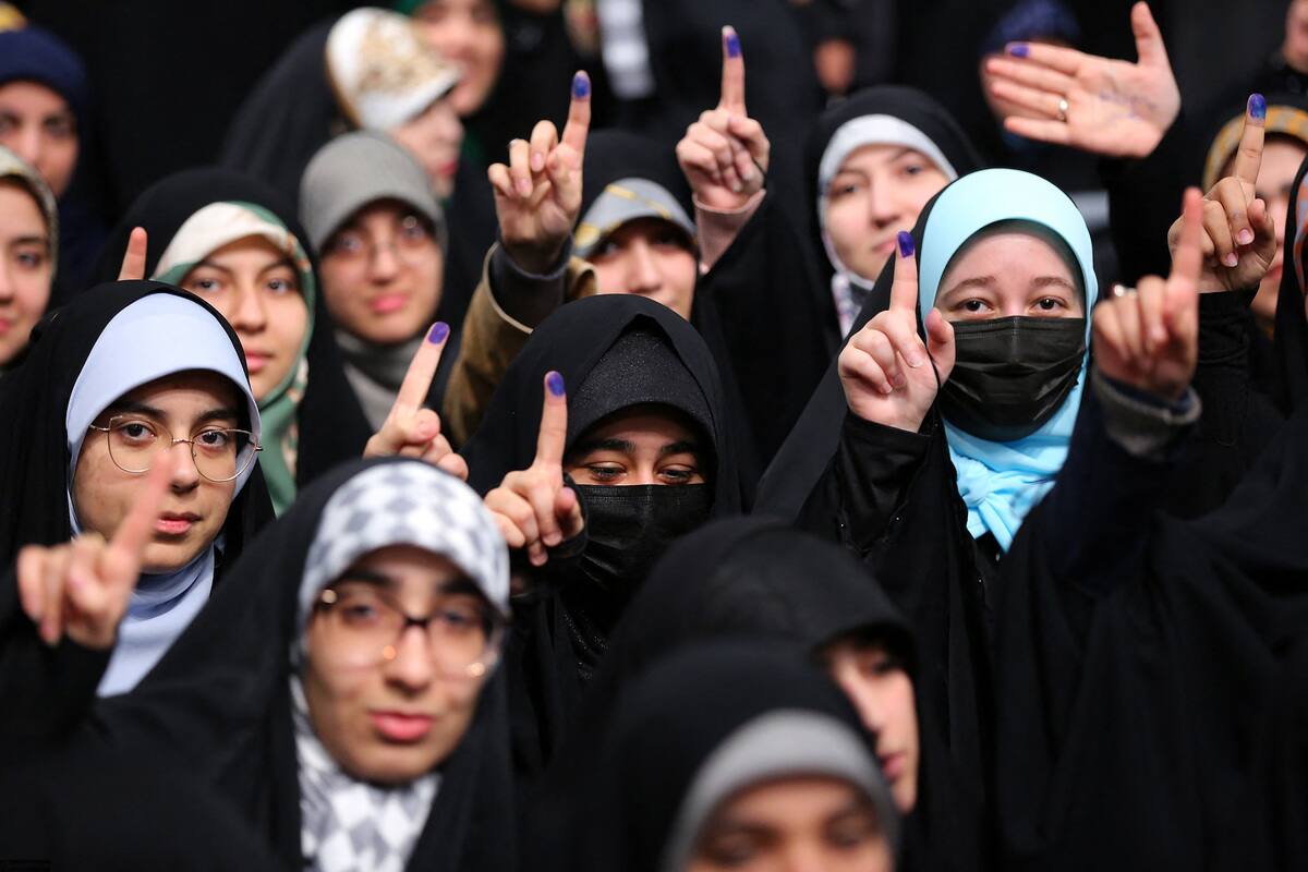 Port du voile en Iran: «surveillance généralisée» des femmes et des ...