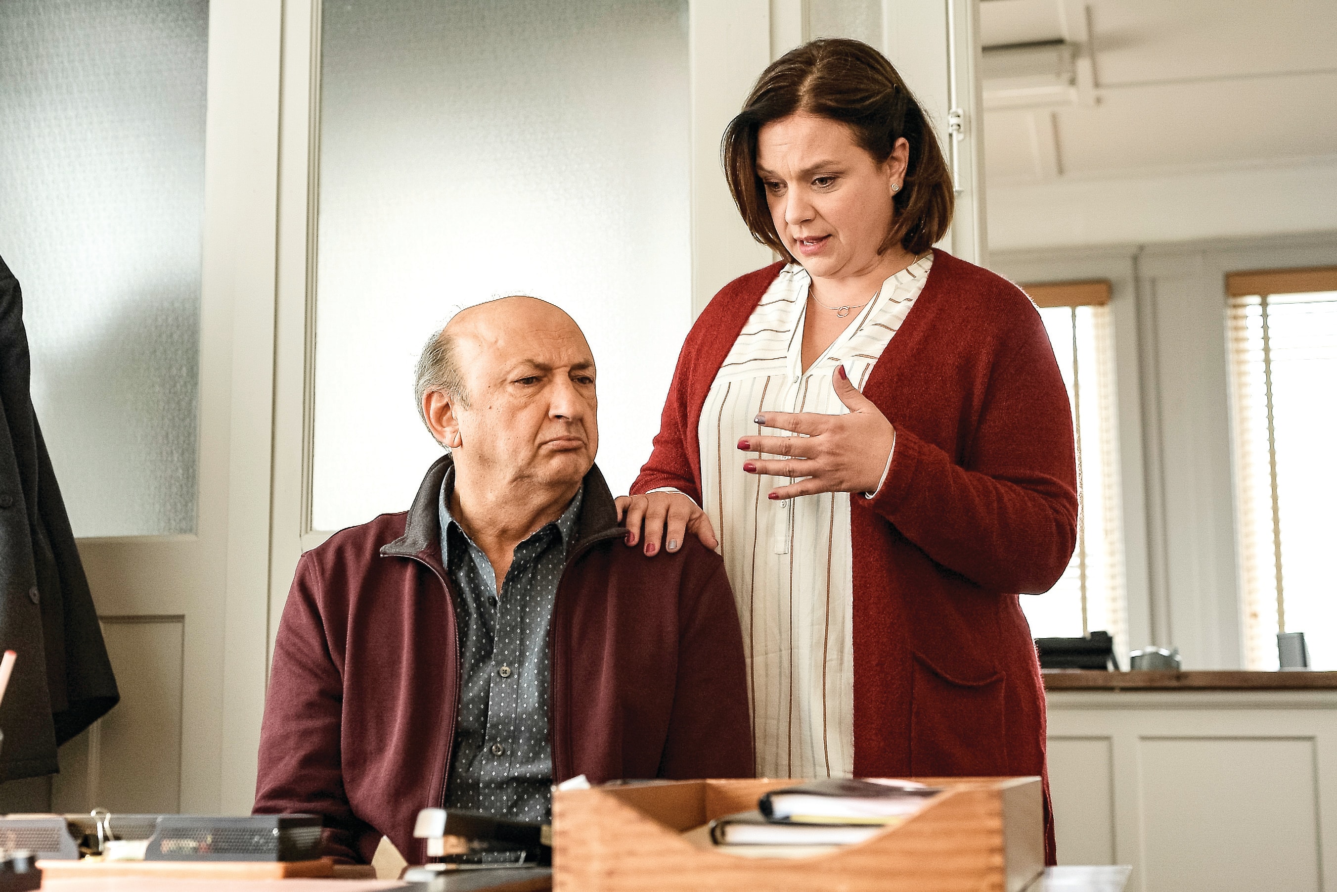 Tout sur le parcours de Julie Roussel, l'interprète de Gladys dans «5e ...