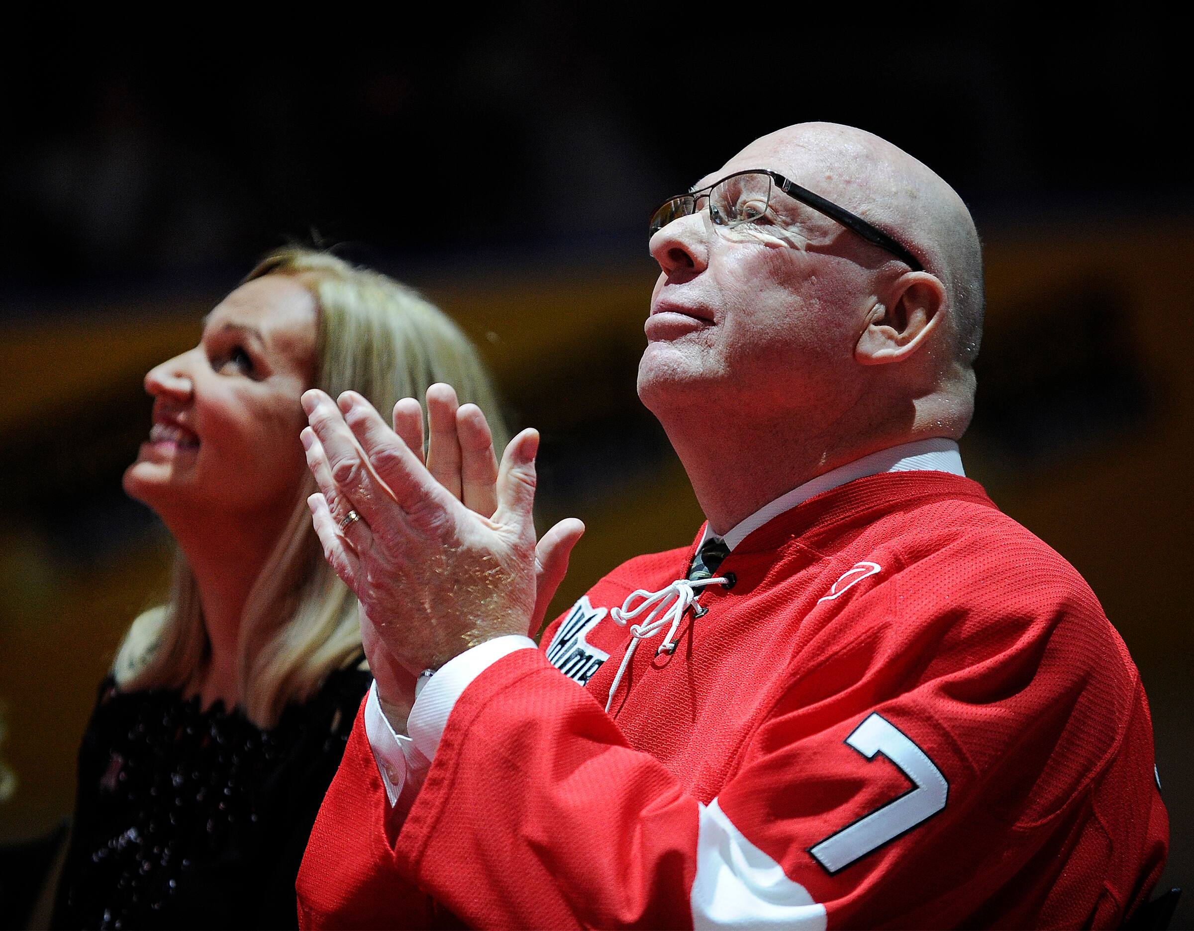 «On a vite compris qu’il avait un don»: le monde du hockey pleure le ...