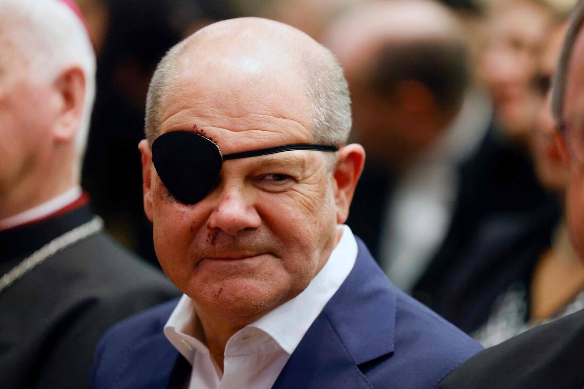 Olaf le pirate: dure chute pour le chancelier allemand | JDM