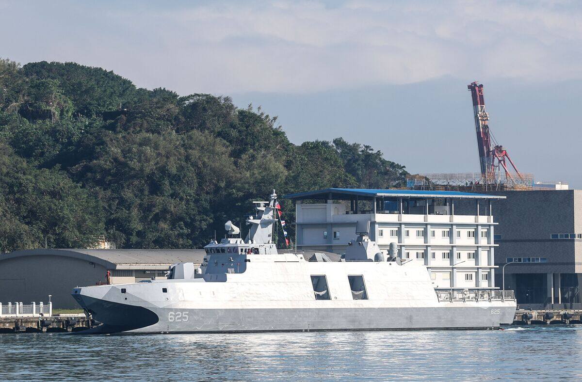 La Chine renforce son déploiement militaire autour de Taïwan | TVA ...