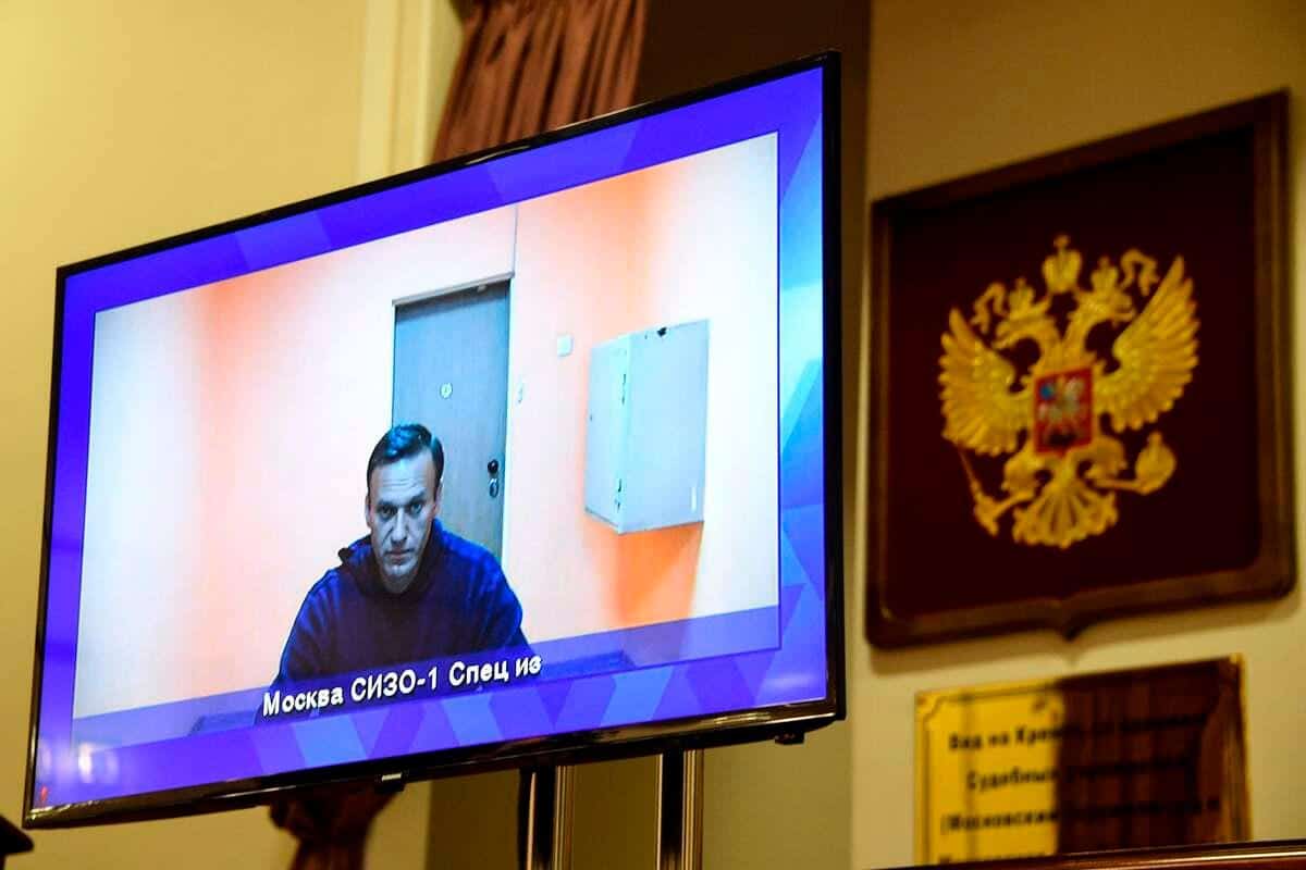 La justice russe maintient l’opposant Navalny en détention | JDM