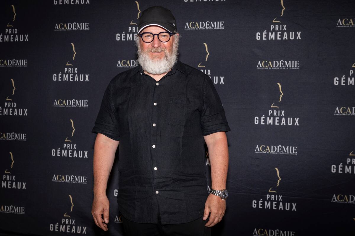 Benoît Brière est méconnaissable avec sa barbe fournie | 7 Jours