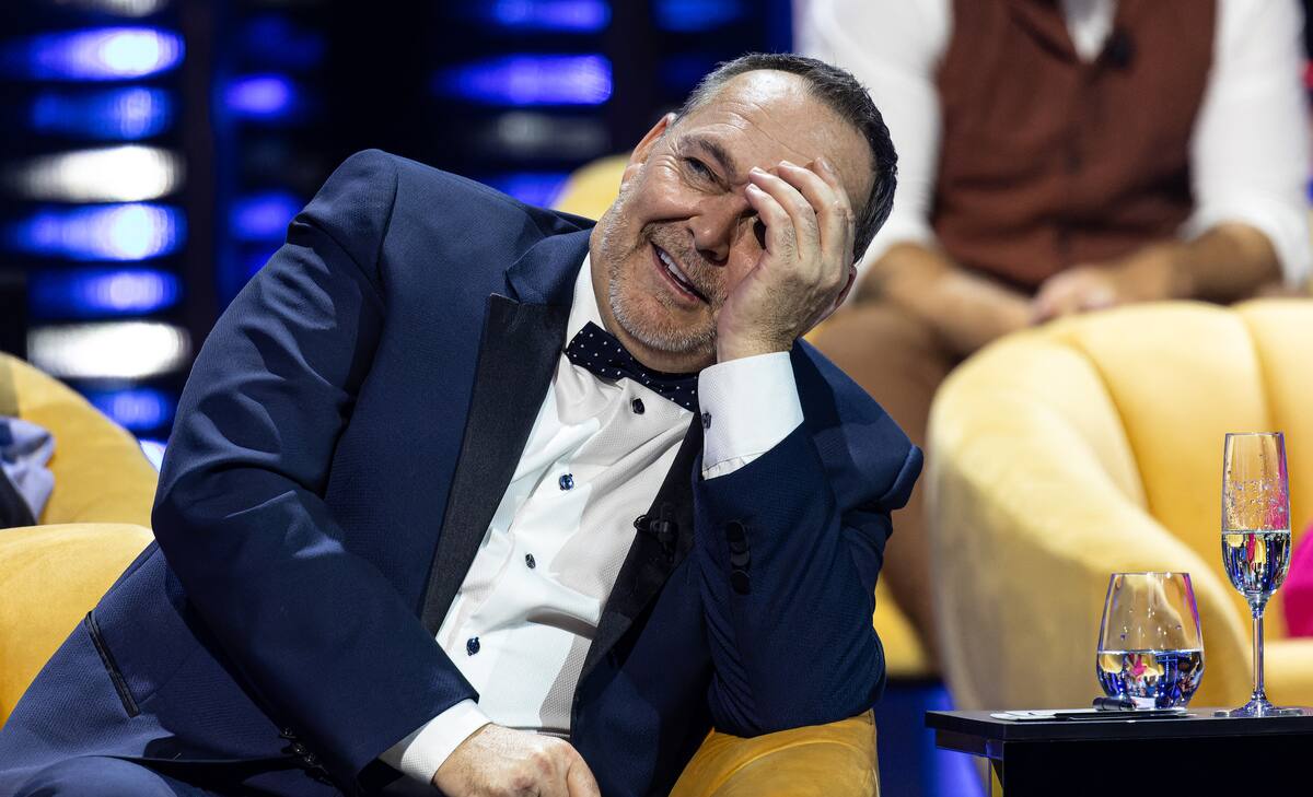 Véronique Claveau électrisante au Grand Bien-cuit de Jean-Michel Anctil au ComediHa! Fest | JDM