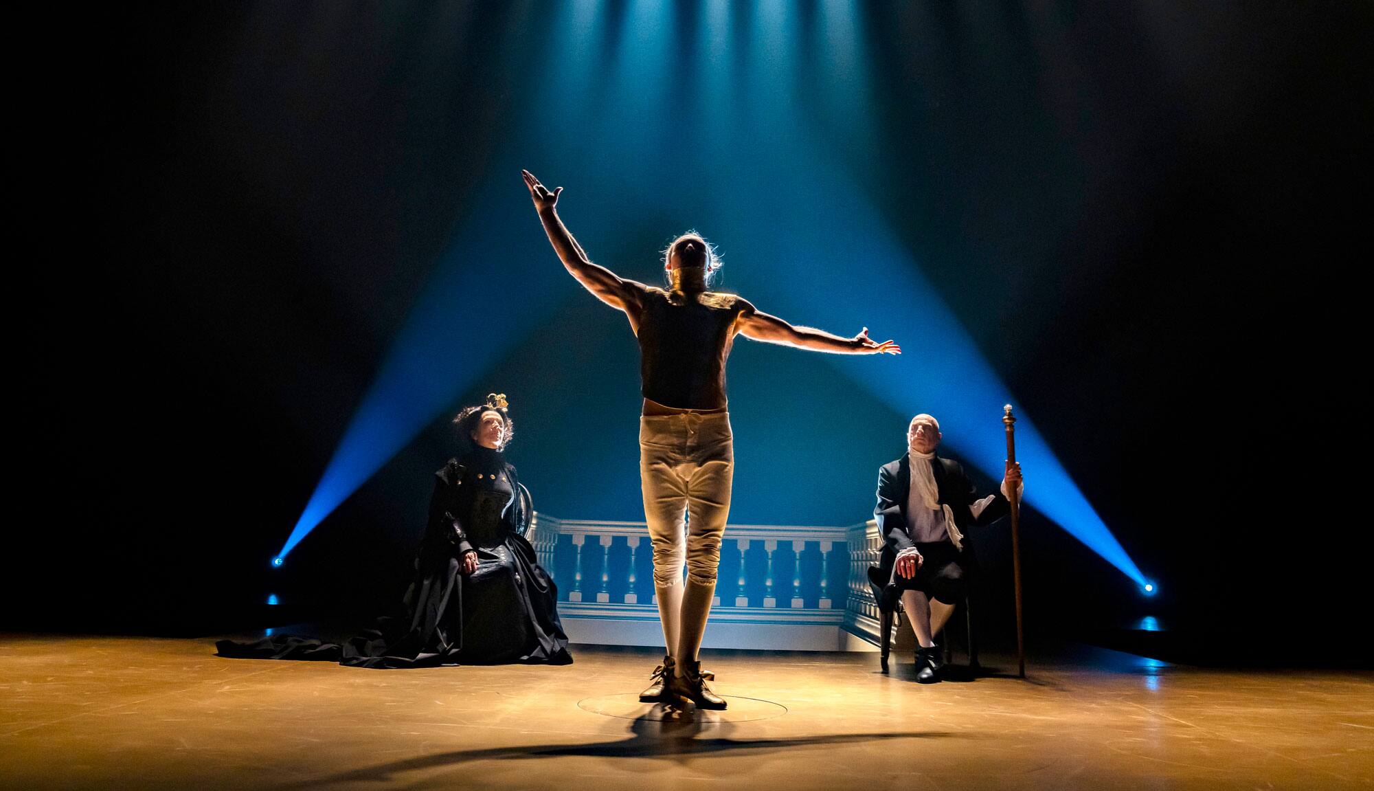 Le roi danse: un jeu de qualité terni par le récit | JDM