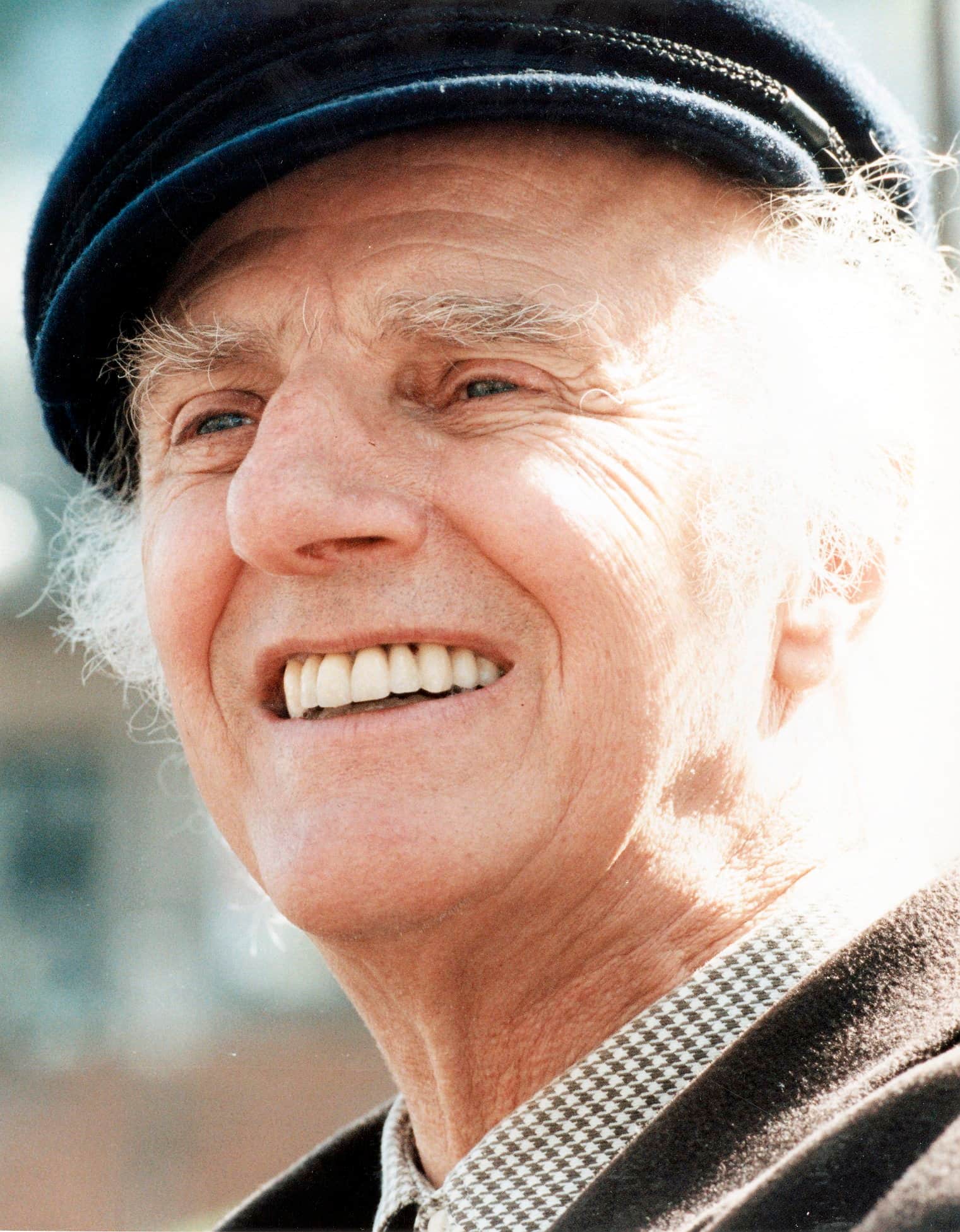 Tout lire - «La couleur du beau temps» : Des poèmes inédits de Gilles ...