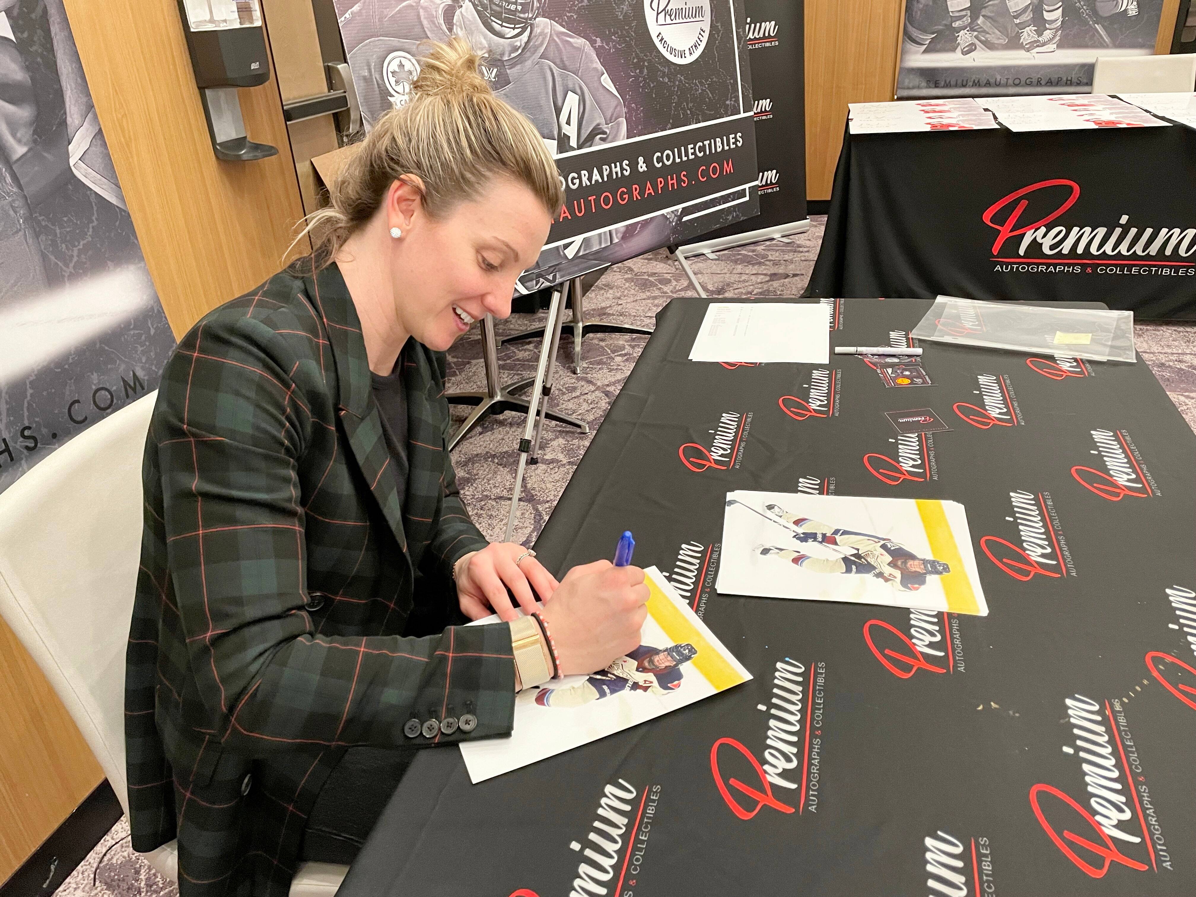 Un match payant pour l’attaquante de la Victoire de Montréal Laura ...