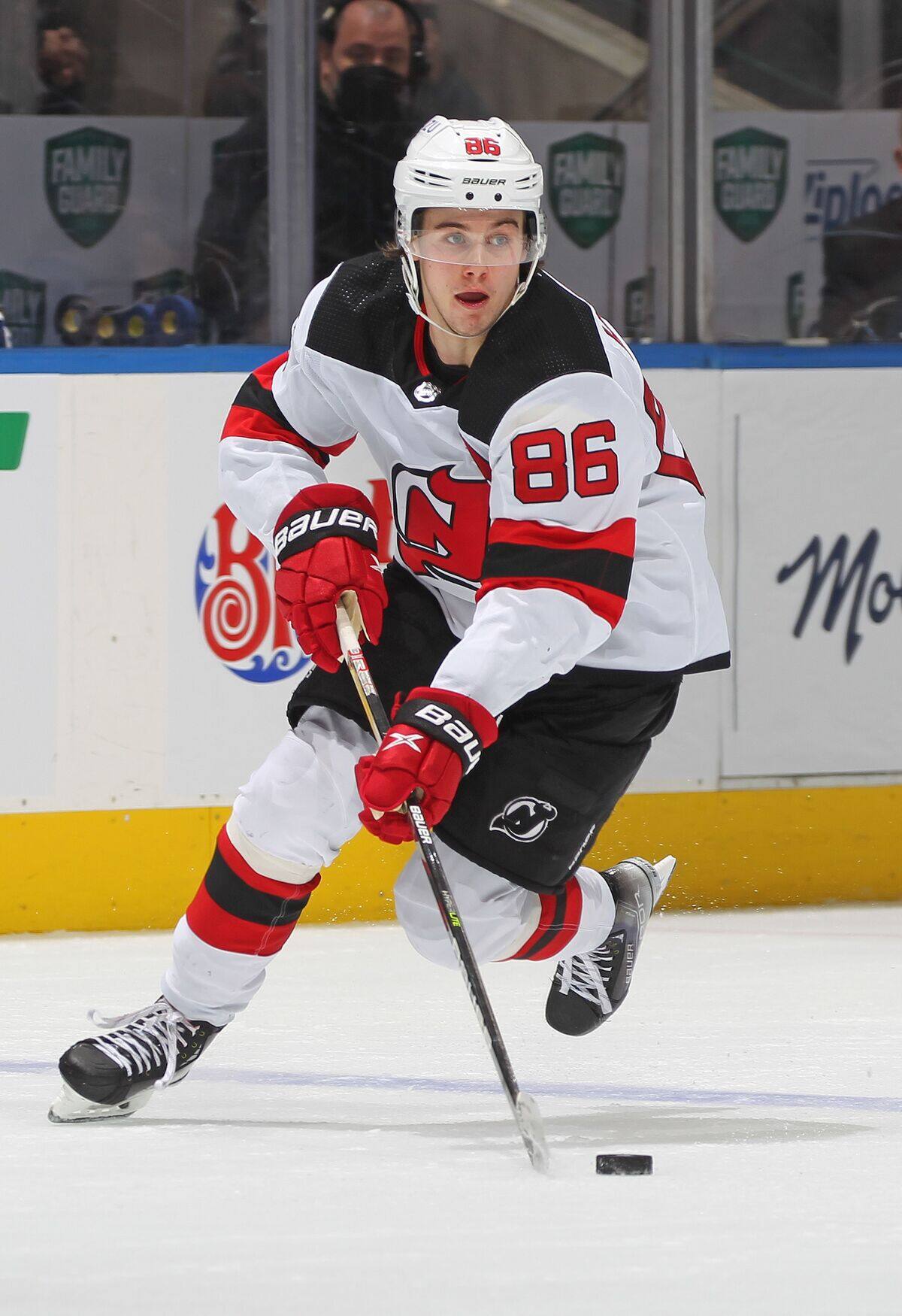 Lindy Ruff impressionné par Jack Hughes | JDM