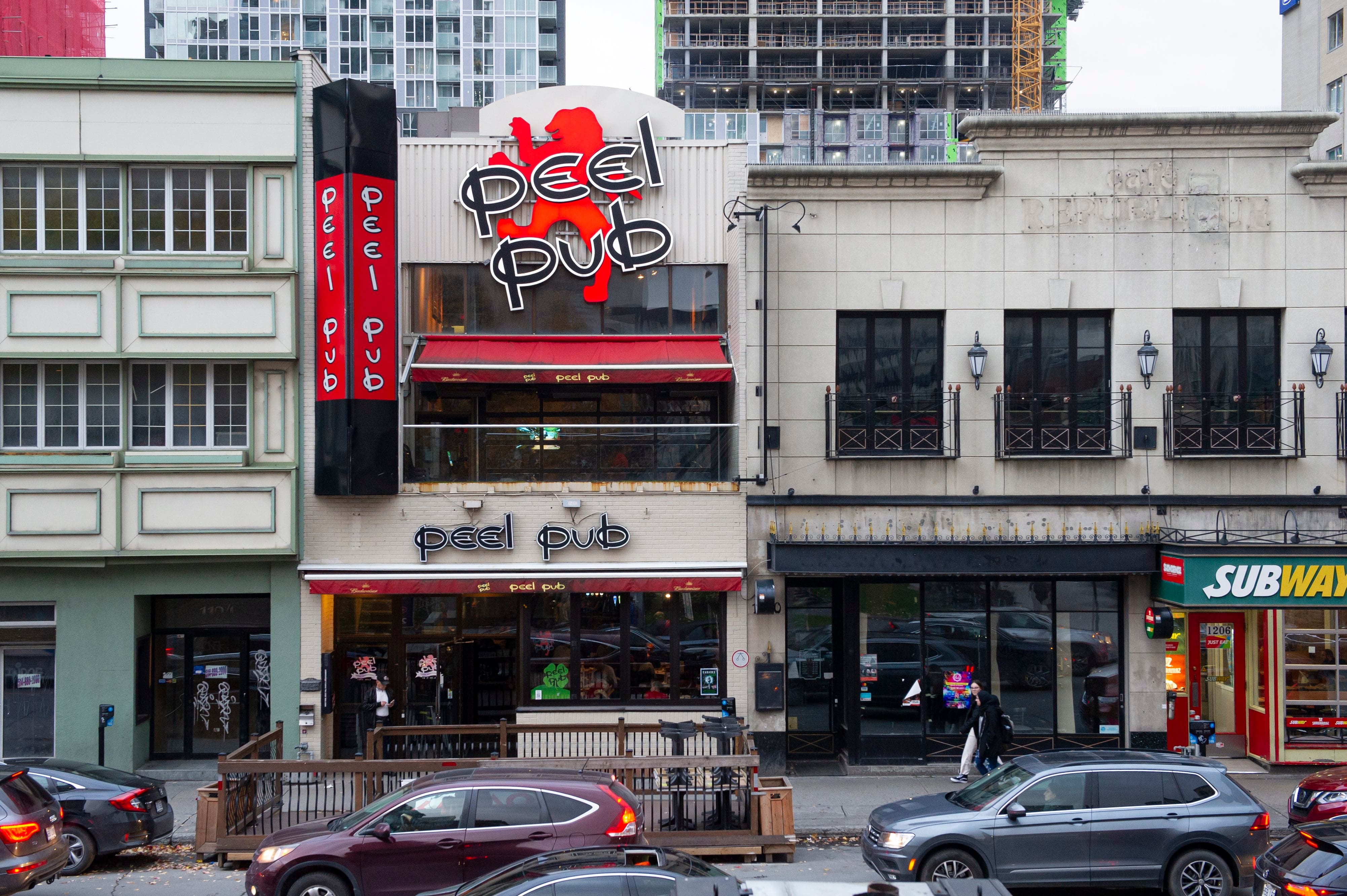 Le Peel pub, cette institution du centre-ville de Montréal, ferme ses ...