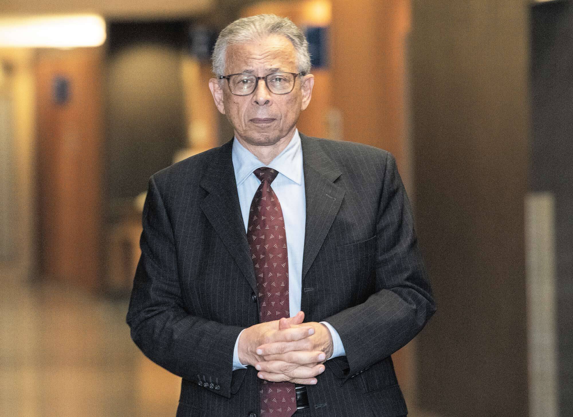 Un pot-de-vin offert par un avocat | Le Journal de Montréal