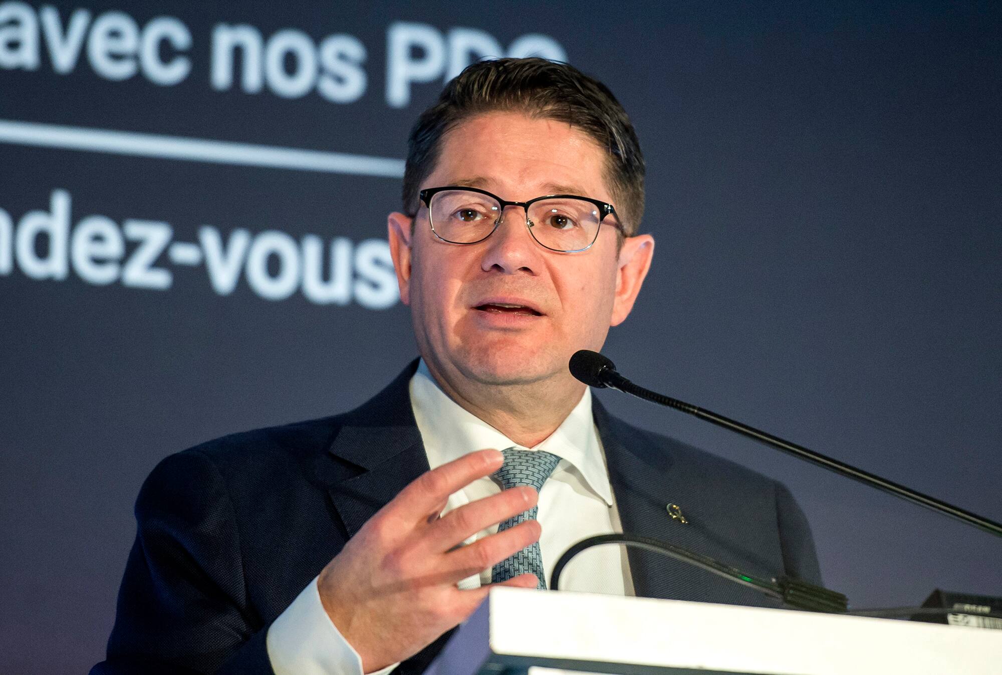 Éric Martel aux commandes d’un Bombardier rapetissé | JDQ