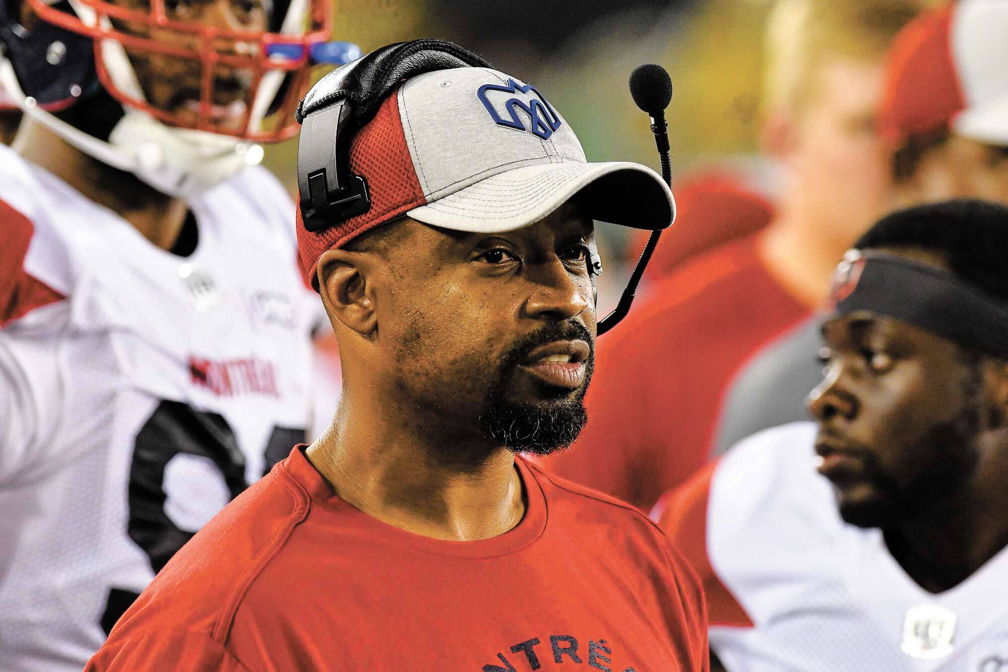 Jones dans une position particulière | JDM