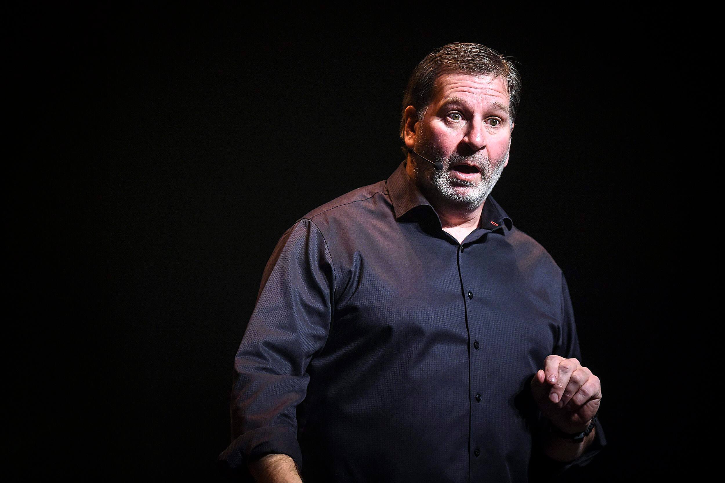 Un début 2026 chargé pour l’humour québécois: 100 humoristes sur scène ...