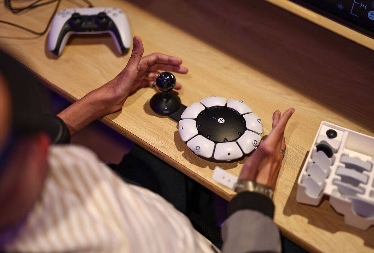 Handicap: PlayStation présente une manette pour rendre le jeu plus ...