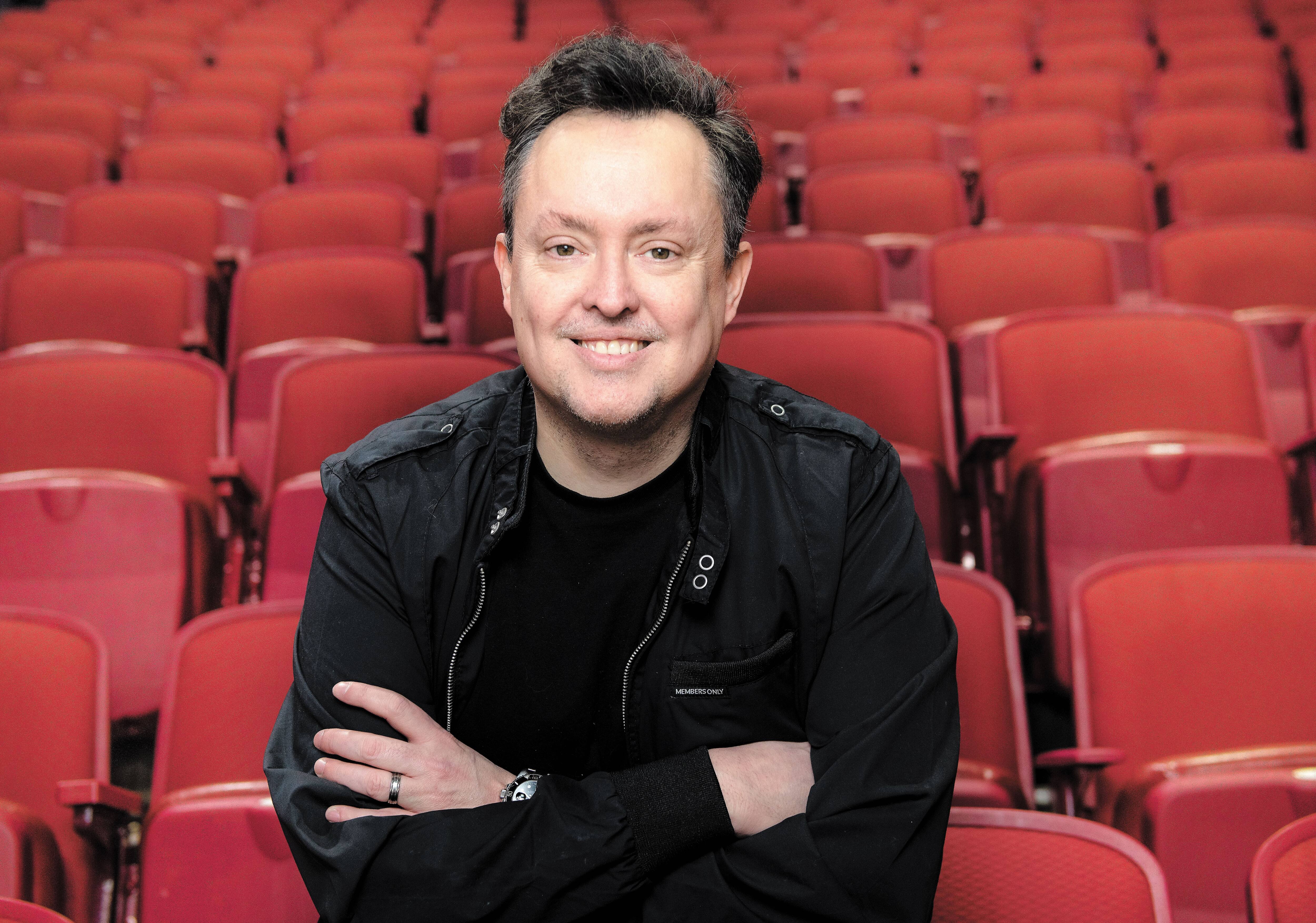 Mike Ward Sous Écoute au Centre Bell | JDM