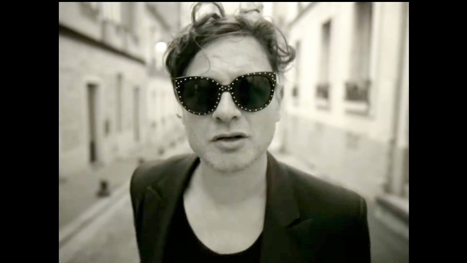 Yann Perreau lance un nouveau vidéoclip tourné à Paris et annonce de nouveaux spectacles | JDM